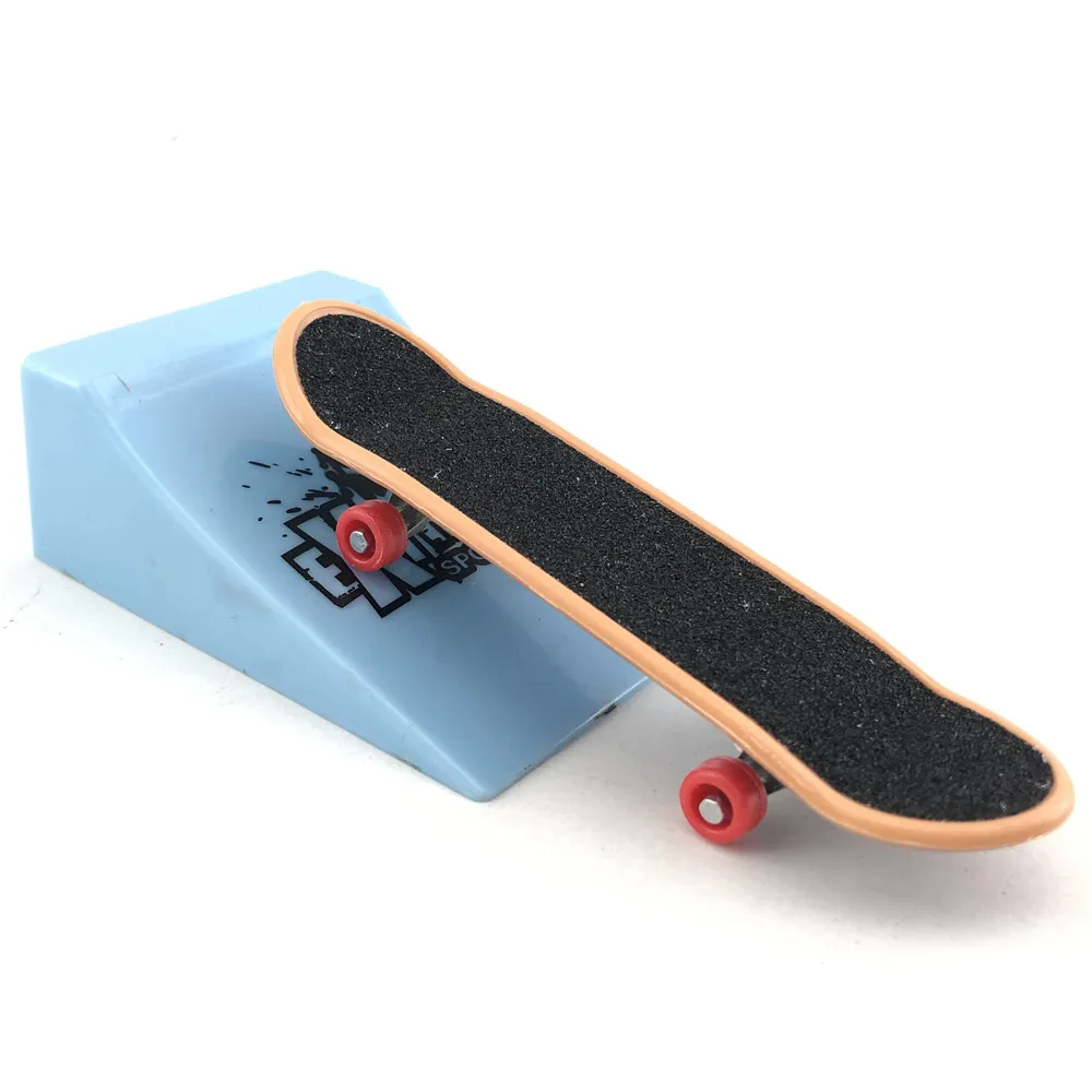 Mini Finger Skateboard - Fun & Promotional Toy Set