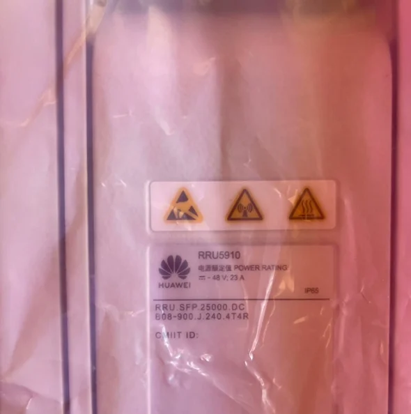 RRU5910 Remote Radio Unit 900MHz 4T4R for Communication Base Stations ...