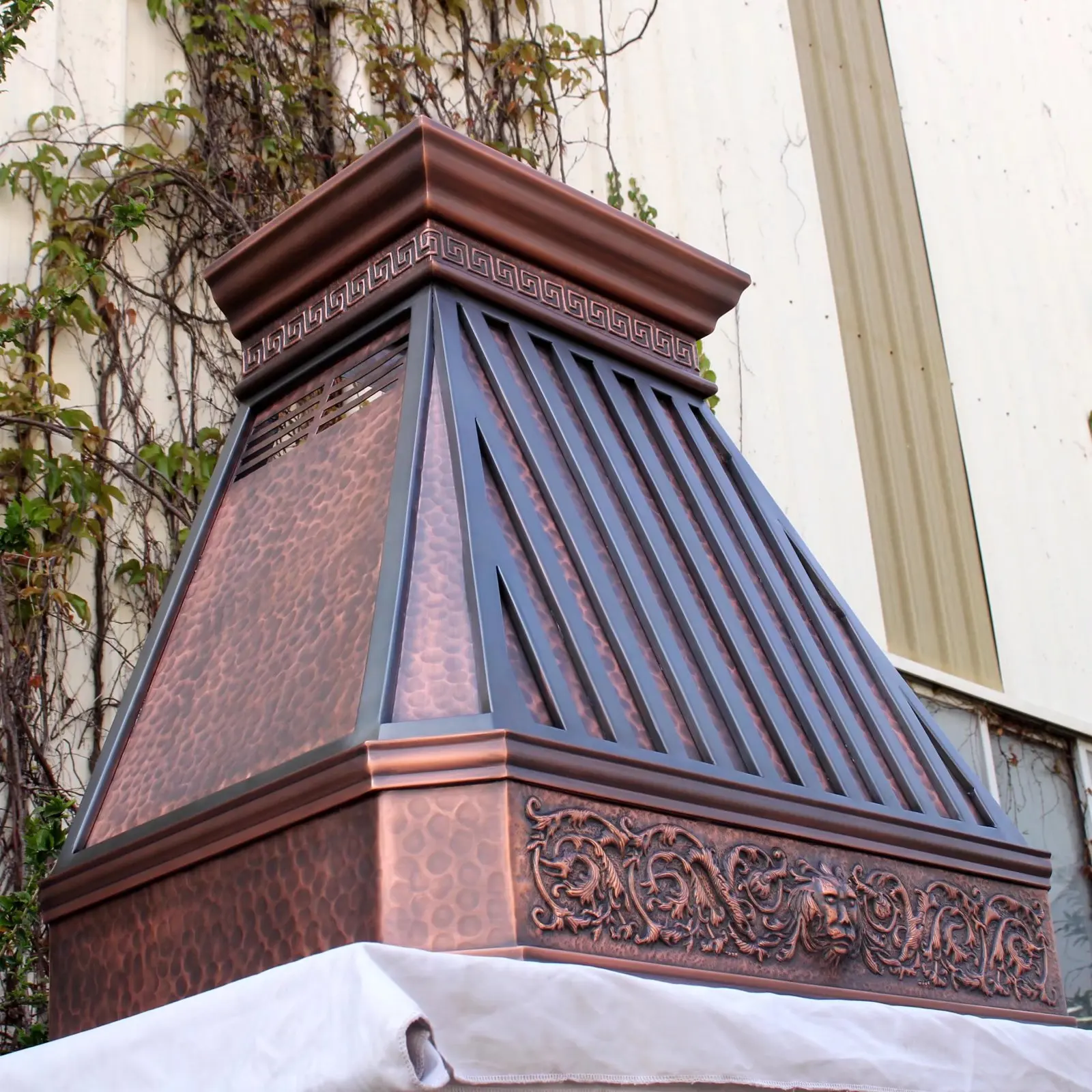 Customized European Design 36 Inch Embossed Copper Hood