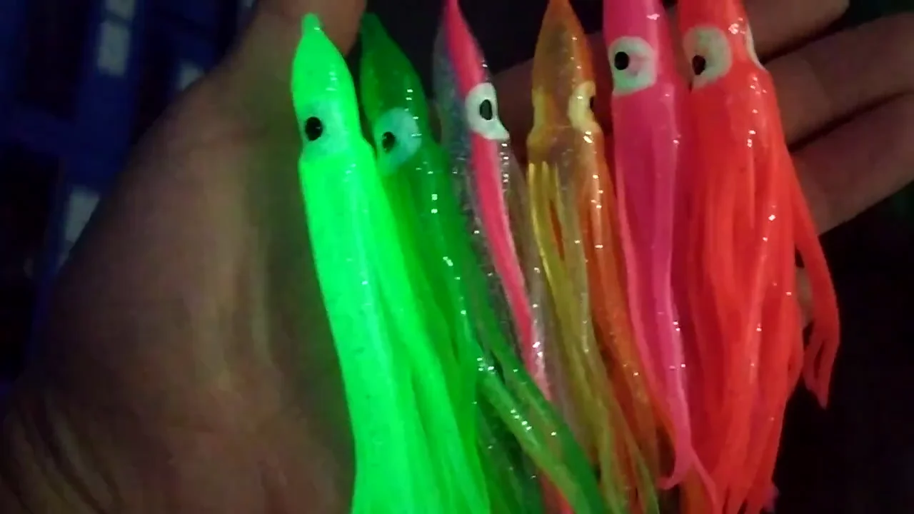 20 Colors 5 Pcs/ Bag 5-15cm Trolling Lure Soft Plastic Using Octopus Skirts Glow Luminous Squids ...