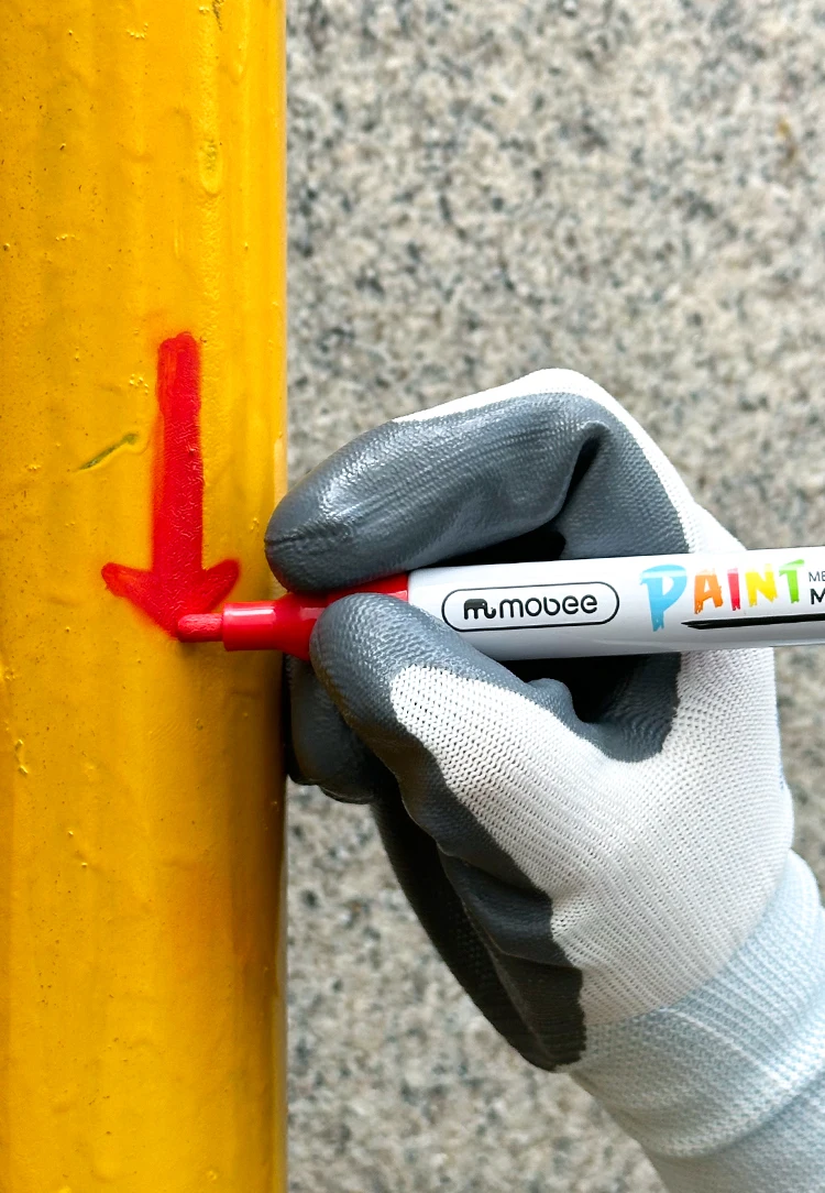 Mobee P-862a Low Odour Waterproof Paint Marker Of 12 Customized Paint ...