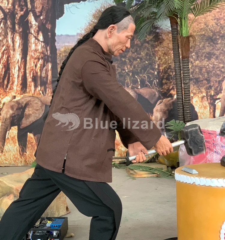 Artificial Movie Realistic Animatronic Silversmith Model for Attraction ...