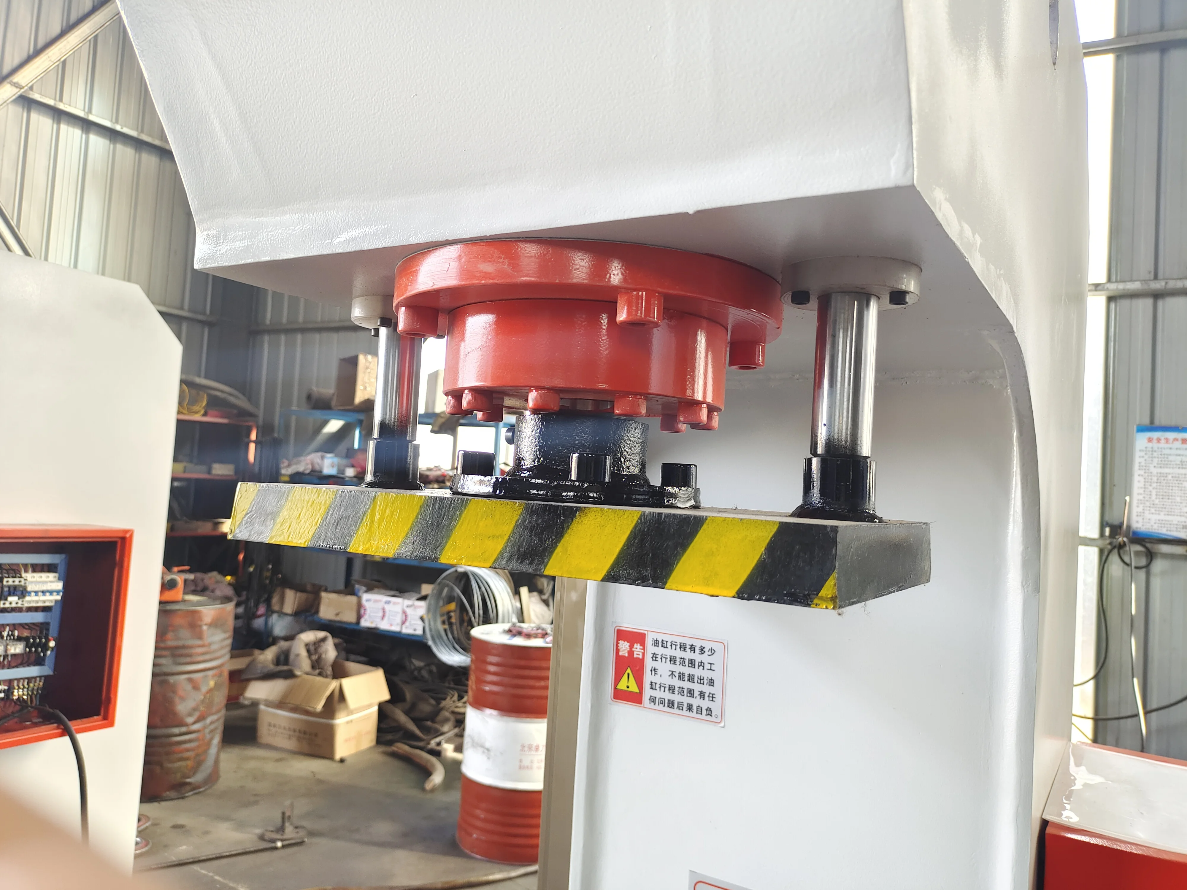 200 Ton Railway Wheel Axle Horizontal Press For Railway Coal Train Ship ...