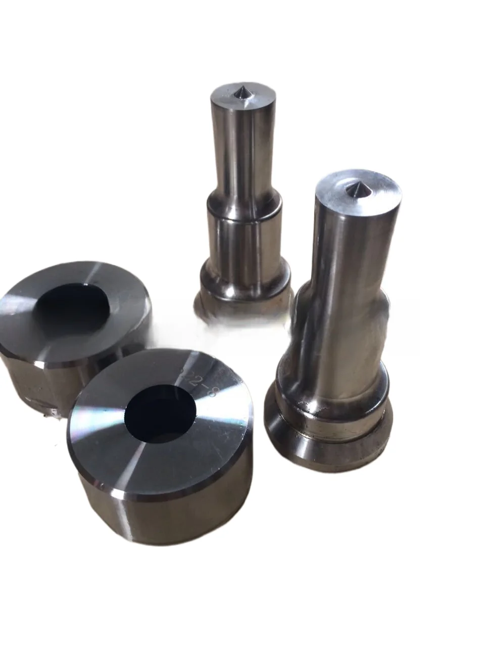 Standard Tolerance Round Pin Hole Punch Accessories