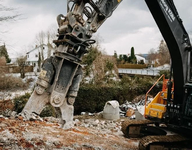 Rotary Scrap Metal Cutting Demolition Shear for Excavator
