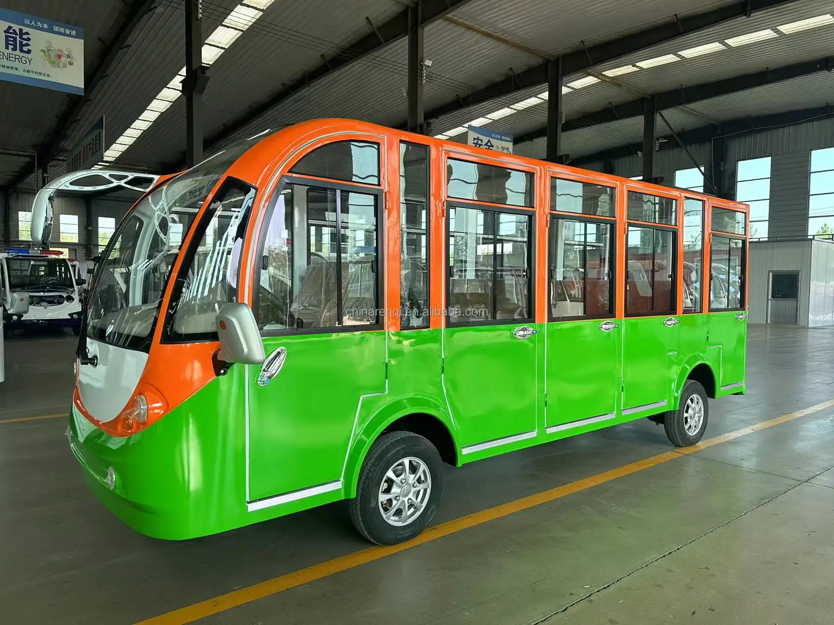11 Seater Electric Sightseeing Bus - Smart & Safe Touring