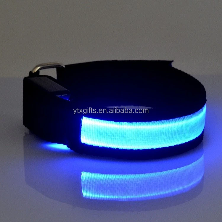 LED Flashing Arm Bands - Safe and Stylish for Night Running