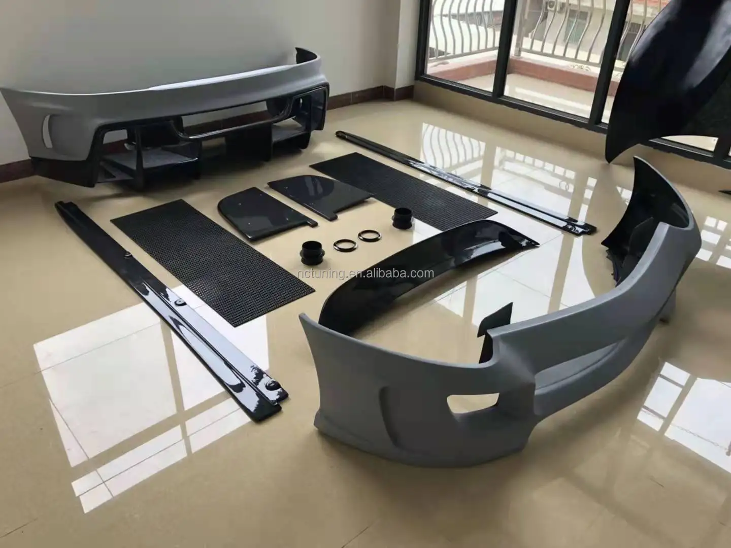 Vorsteiner Style Body Kit for Ferrari 599 GTB/GTO