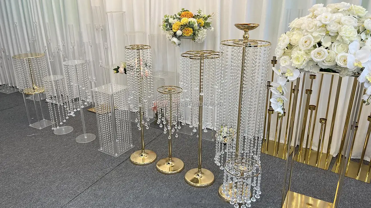 Wedding Centerpieces & Table Decorations - Metal Flower Stands