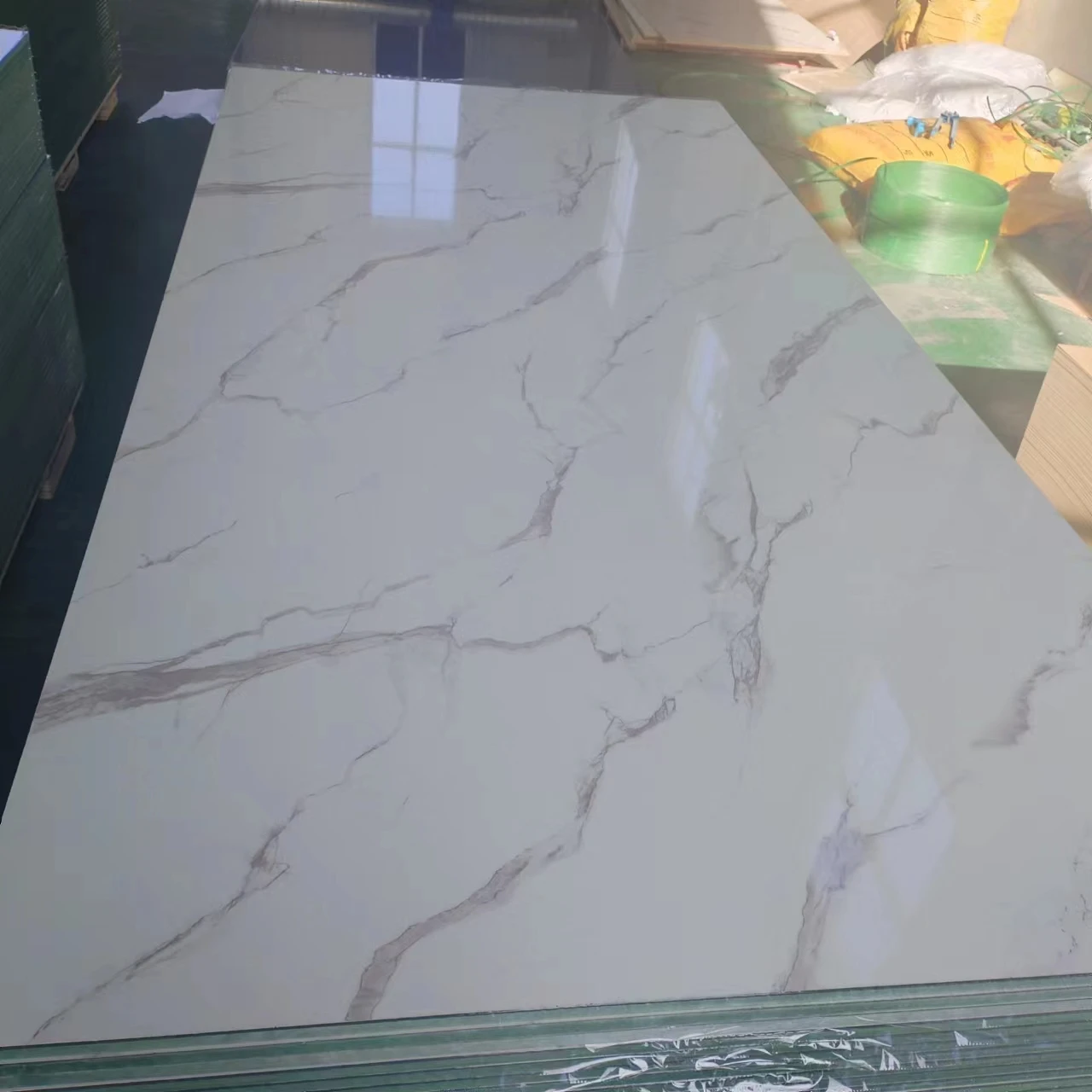 1220*2800mm High Gloss MDF Board UV Pre Finished MDF Board for Peru Market| Alibaba.com