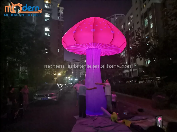 Custom Size Giant Inflatable Mushroom Model with LED Light