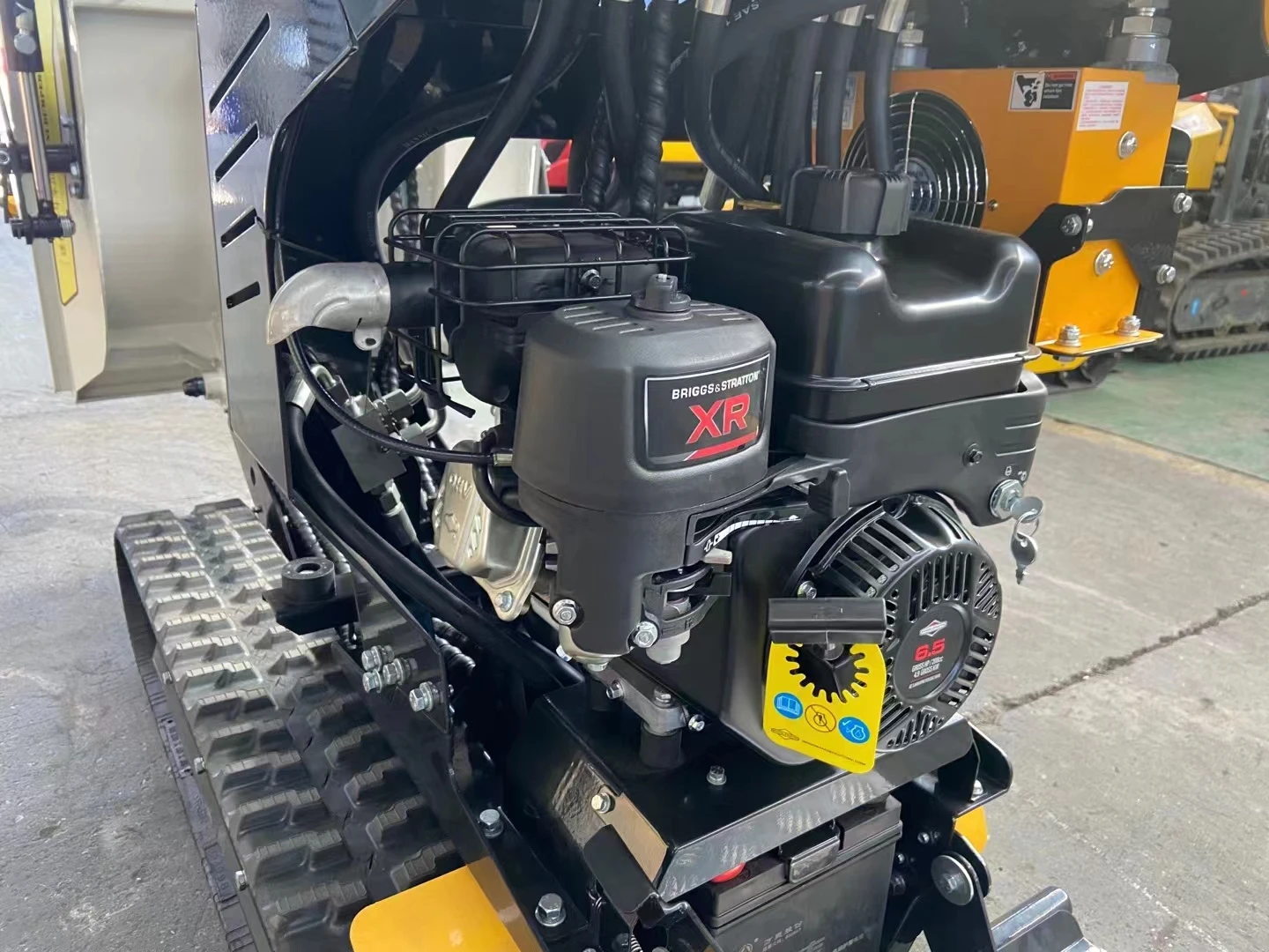 Free Shipping Mini Crawler Chinese Mini 500kg Dumper - Buy Mini Dumper ...