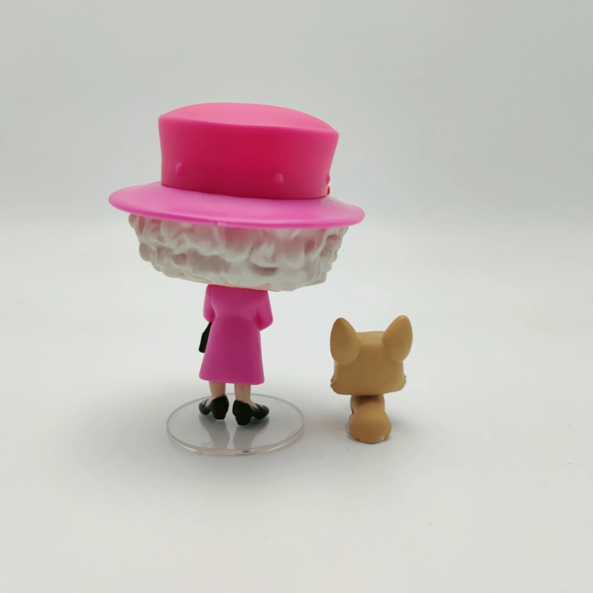 Pop Royals Queen Elizabeth Ii With Corgi 01# Action Figure Toys Pink ...