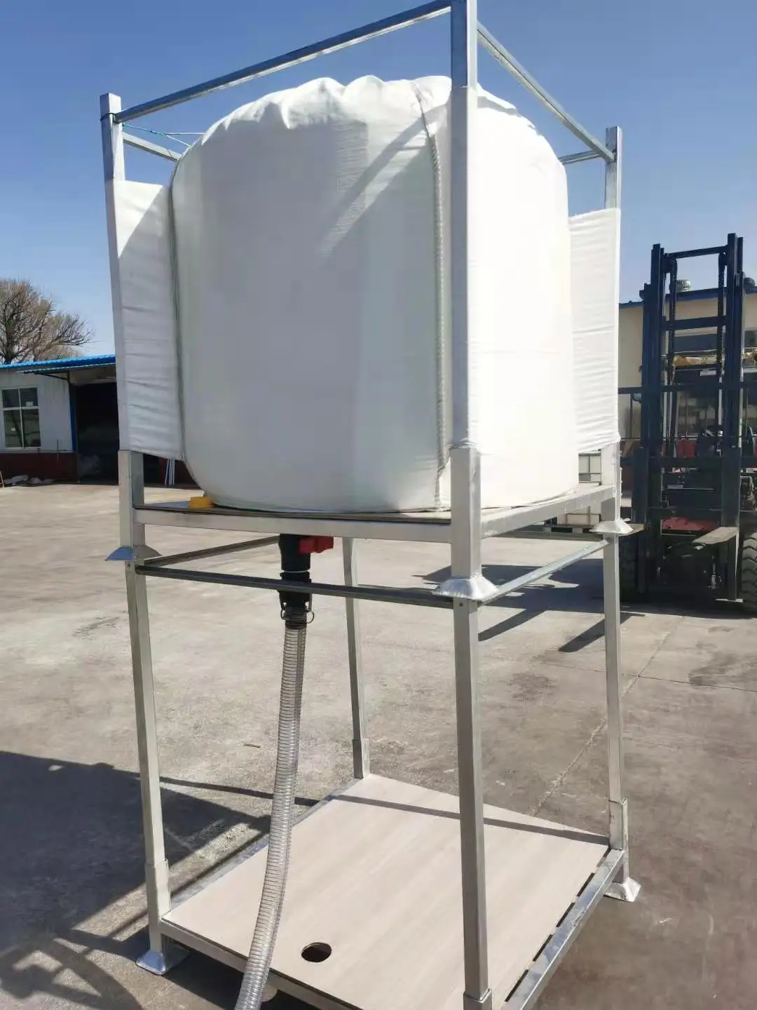 1000L Flexible IBC Tank Fittings - Durable & Versatile