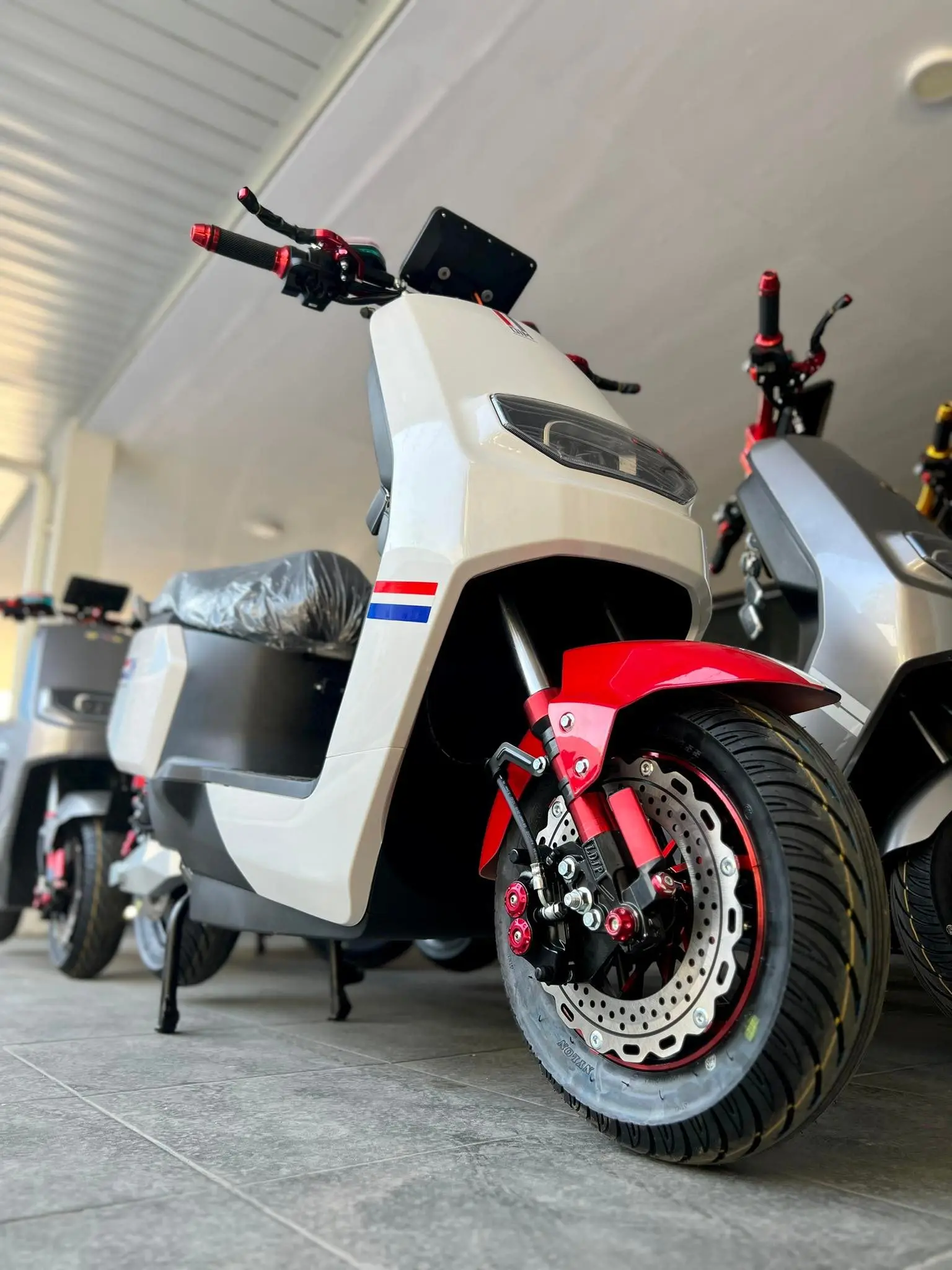 Niu Electric Scooter 1500W-3000W, 100km/h Speed, Dual Suspension ...