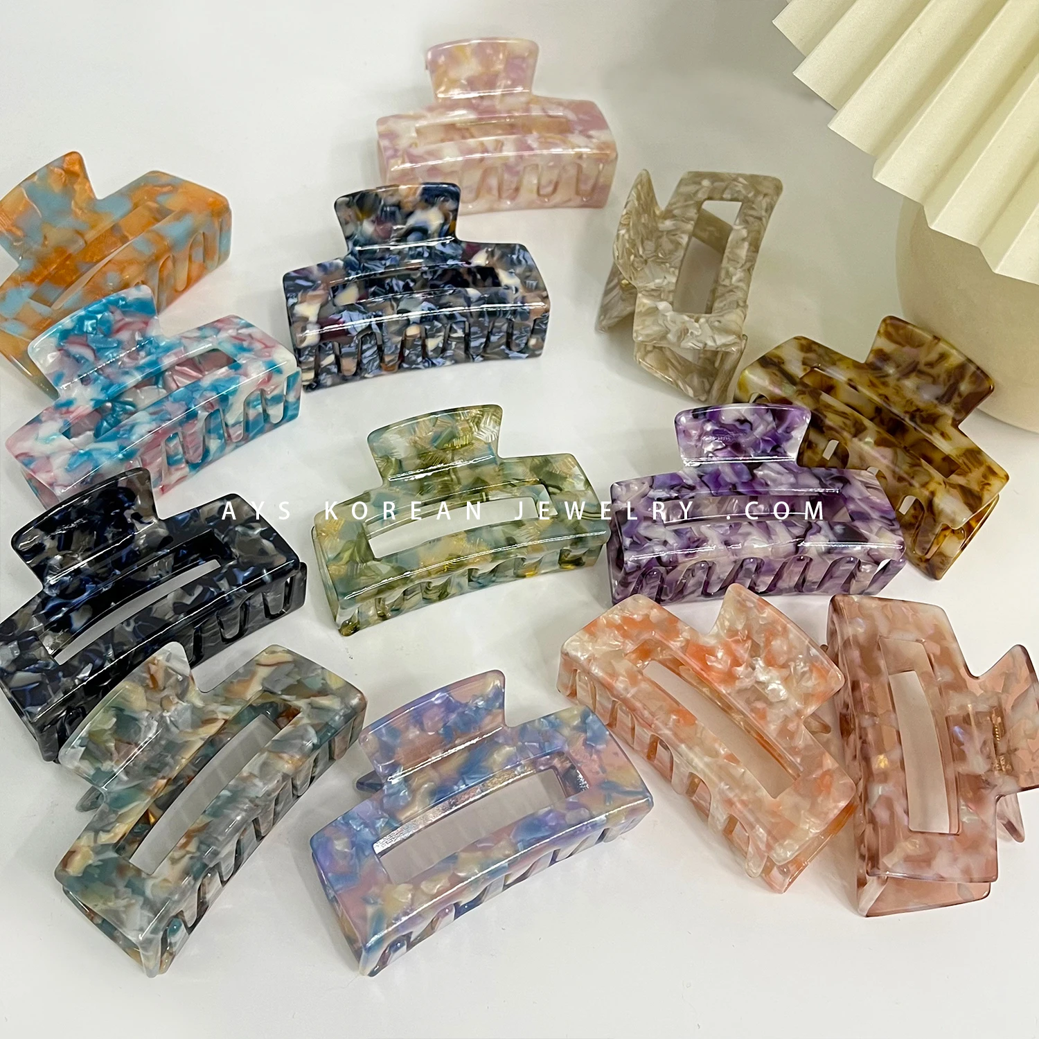 2022 Aiyisi New Color Chart Custom Logo Acetate Acrylic Hair Clip Claw ...