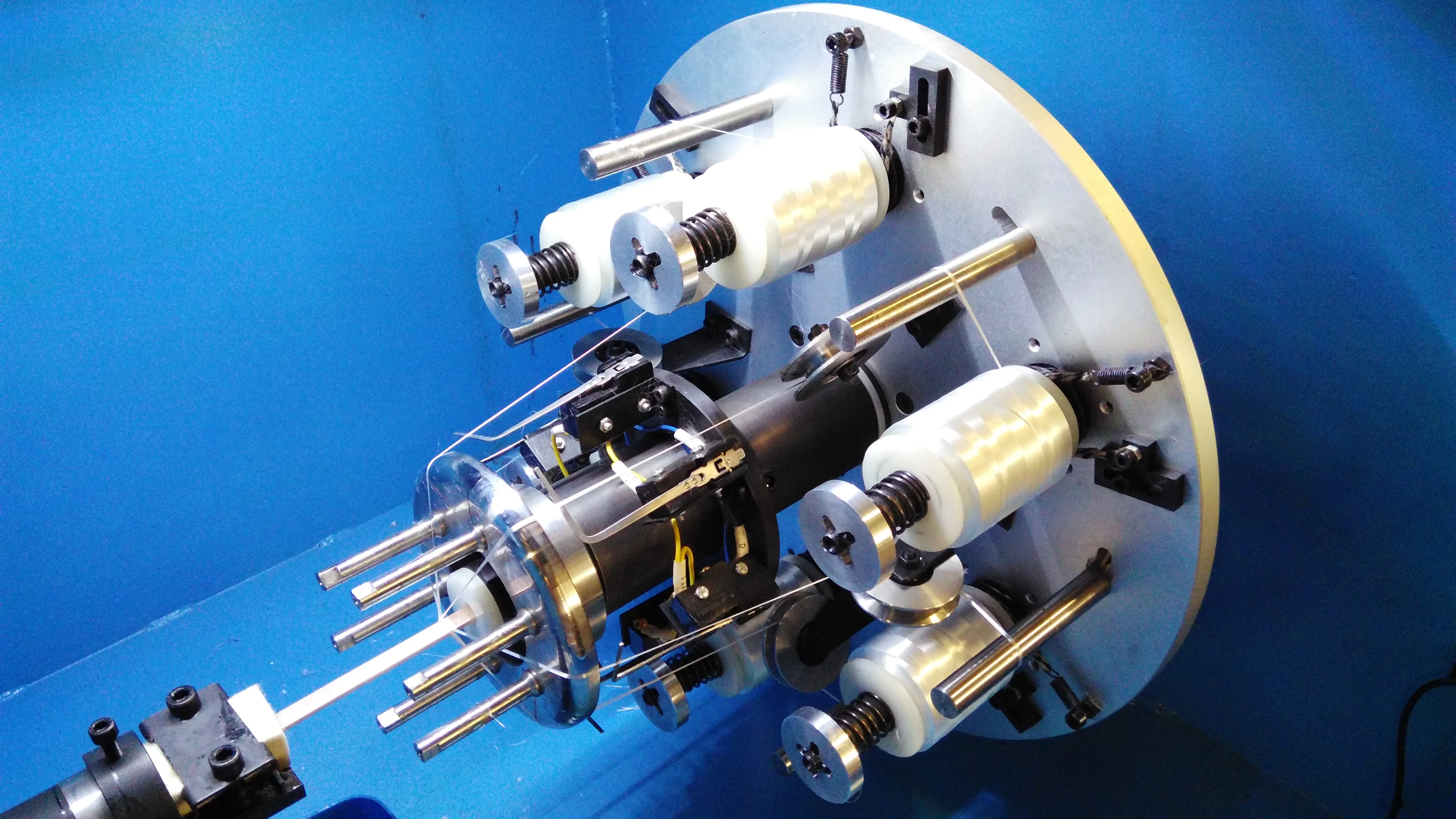 Wire Fiberglass Insulating Machine - High Speed & Low Noise