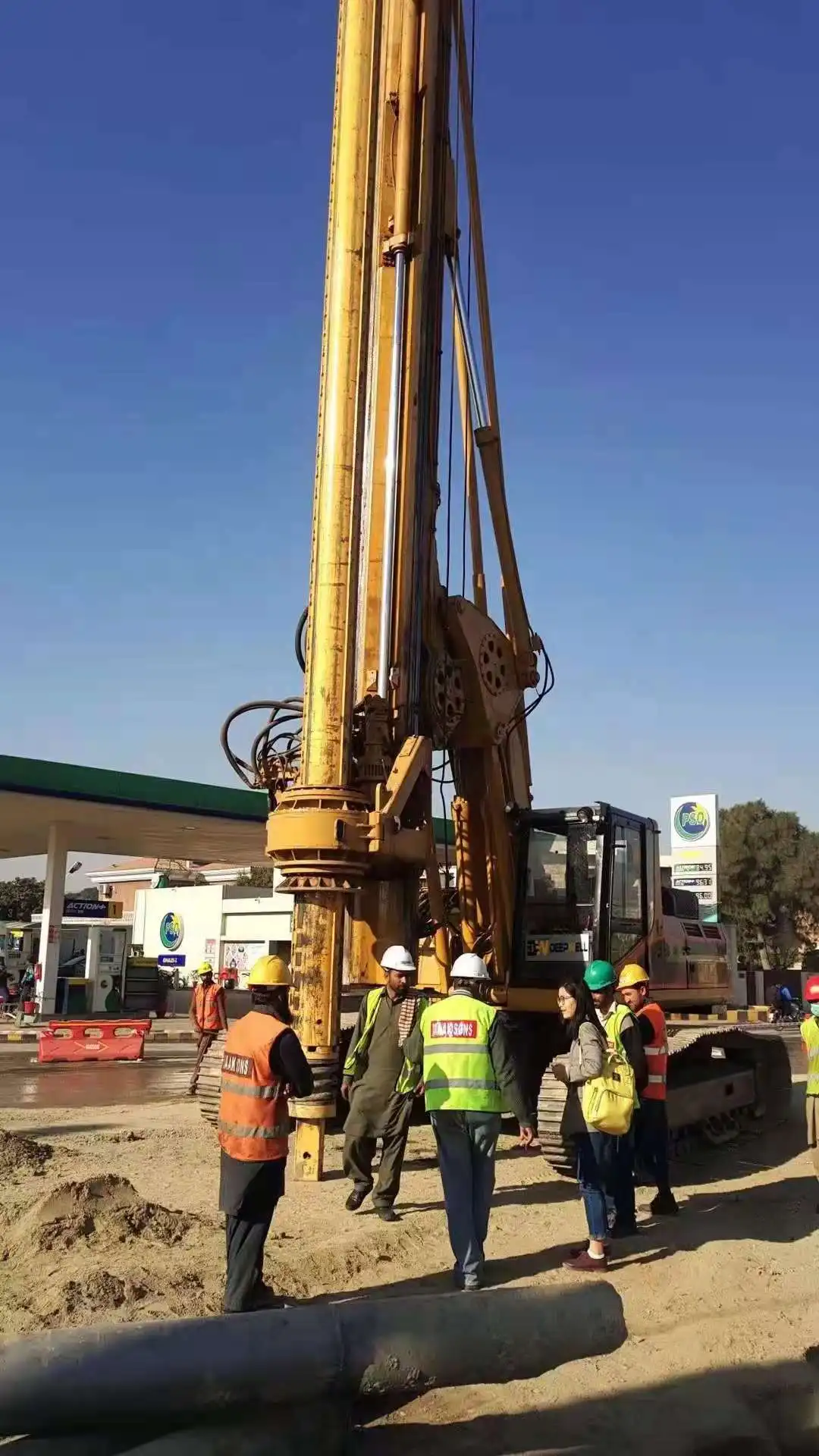 Bauer Rotary Drilling Interlock Kelly Bar - Durable & Efficient