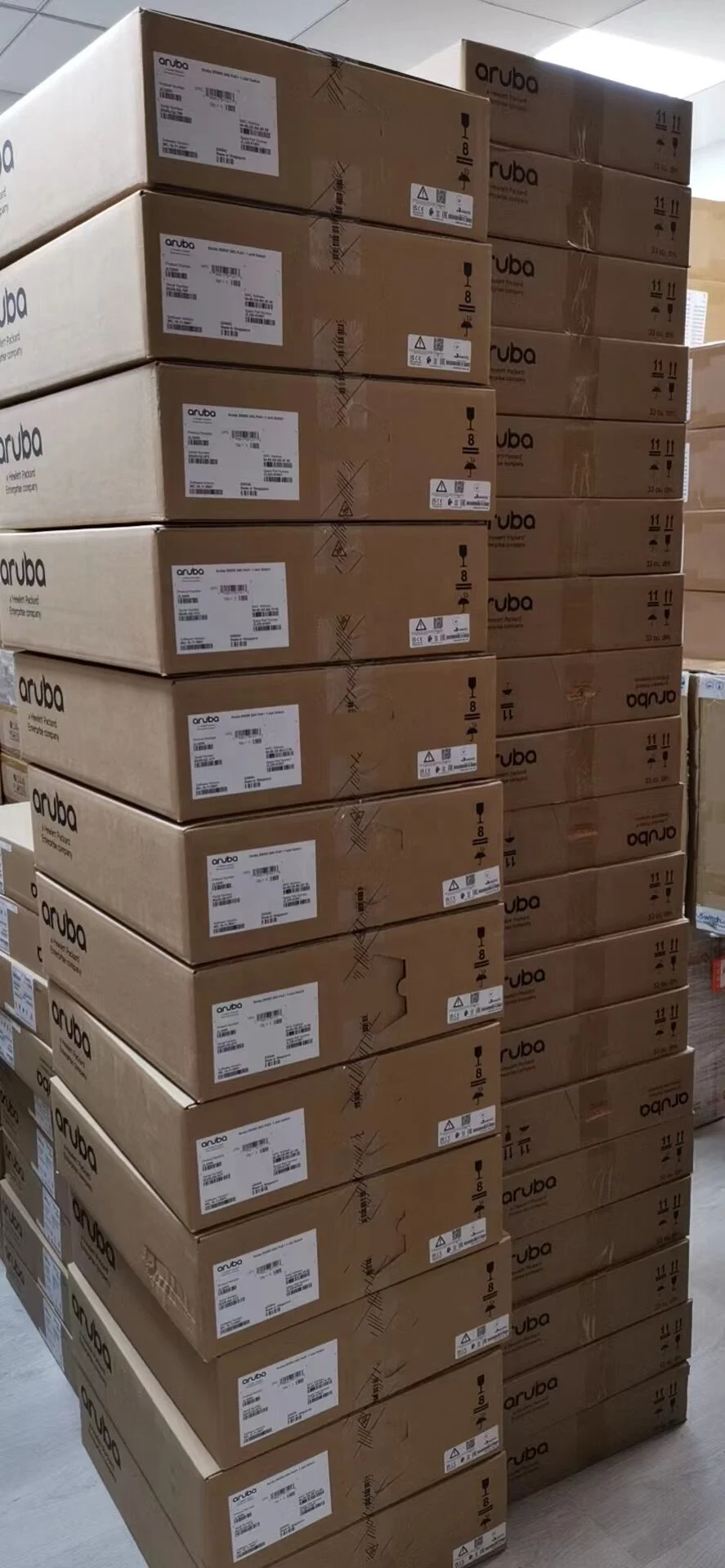 R4H17A Aruba AP-575 (RW) Outdoor 11ax AP HPE R4H17A Aruba AP575 Access ...