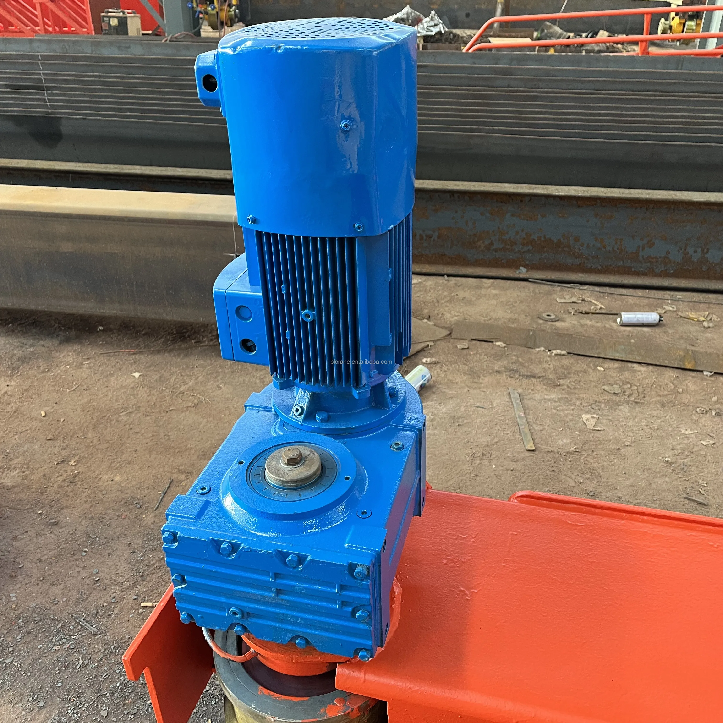 50M 100M Retractable Spring Motorized Cable Reel Crane