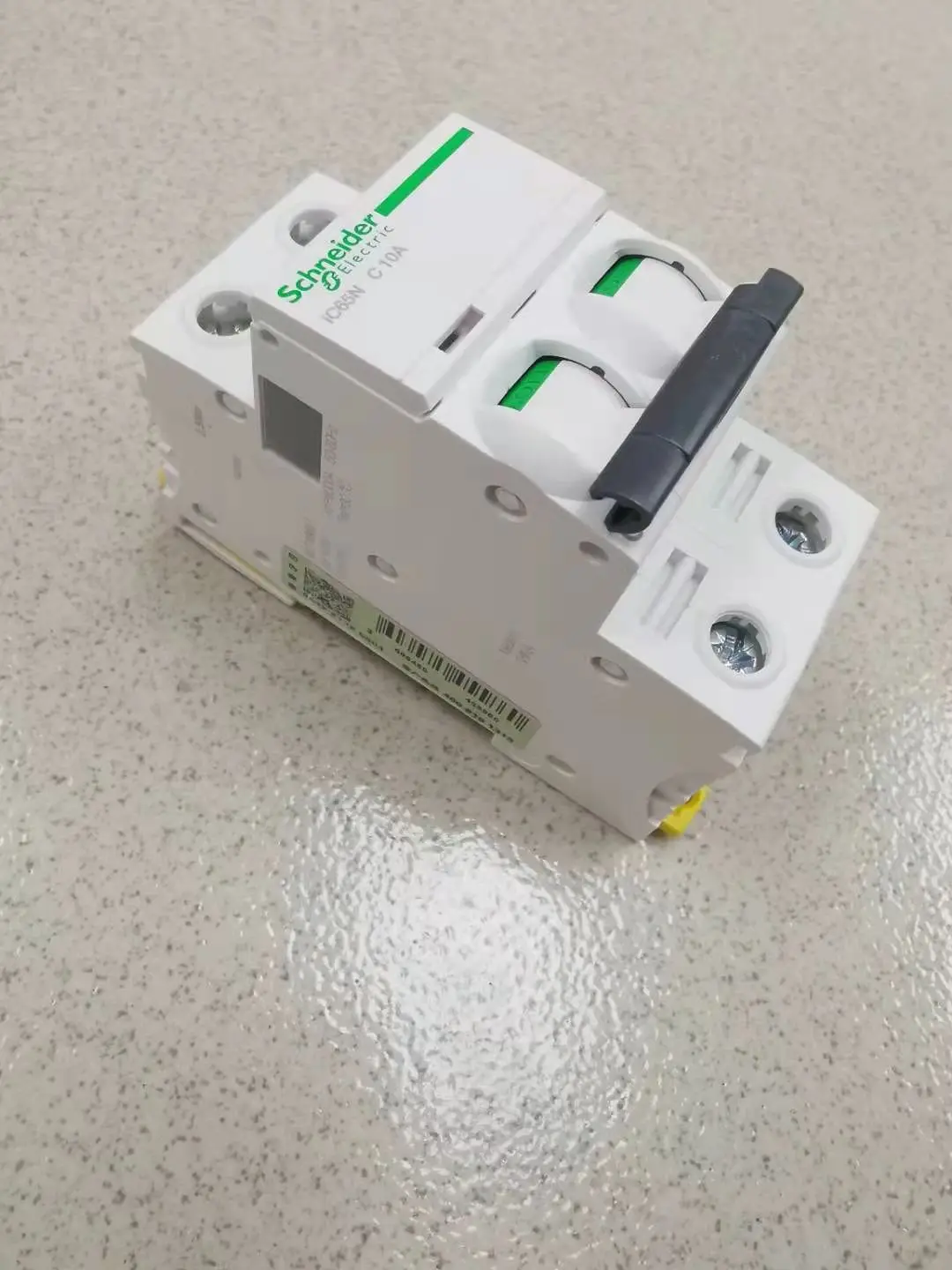 1 Pole Mcb over Voltage Protection - Schnei Der MCB