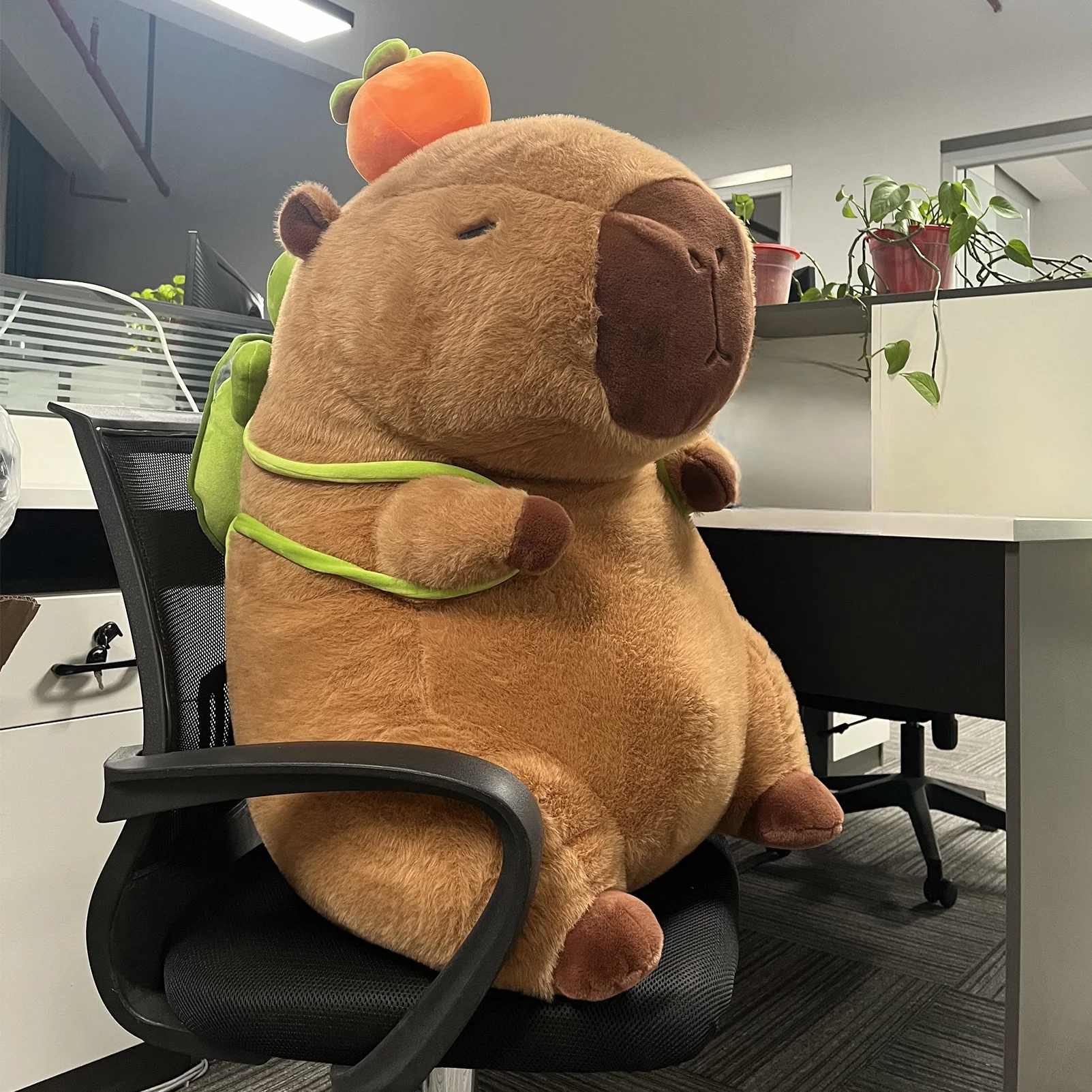 80cm Giant Adorable Simulation Capybara Plush Toys Capibara Anime With ...