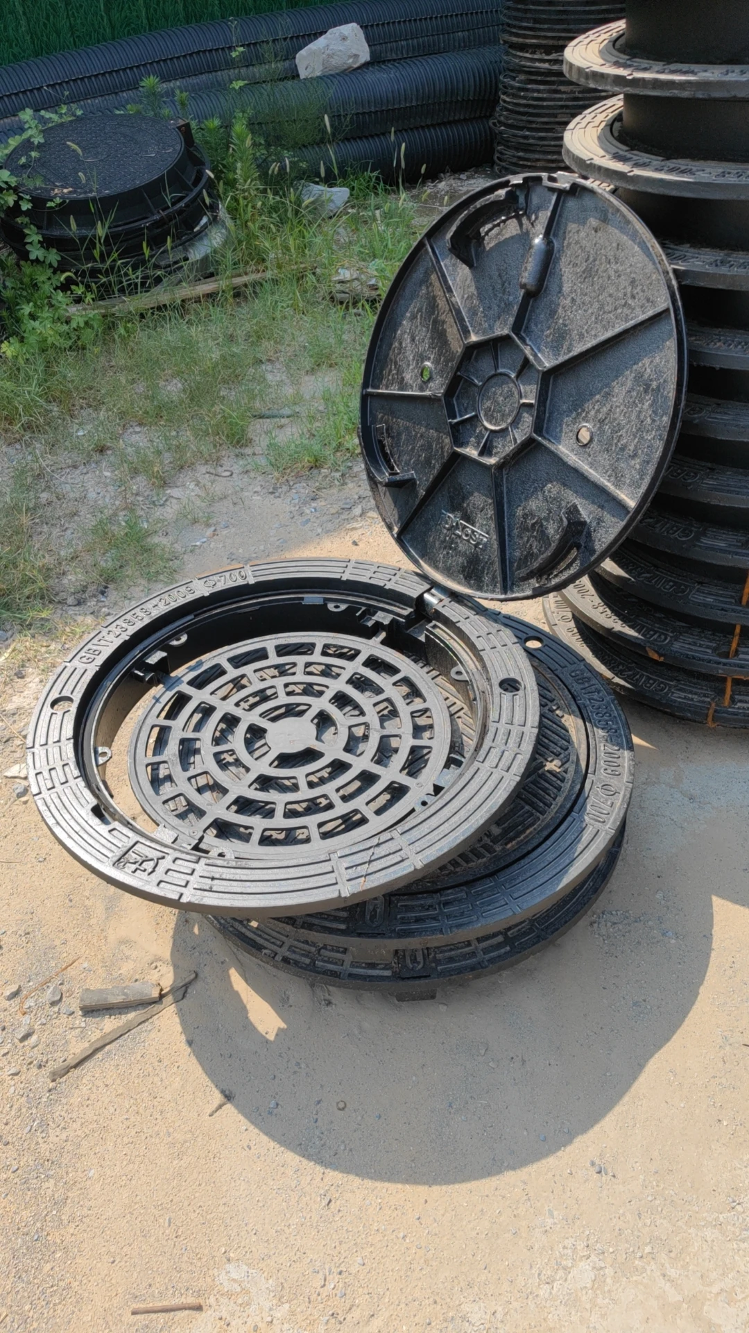 Round Cast Iron Manhole Cover China Custom Wholesale Round Well to ...