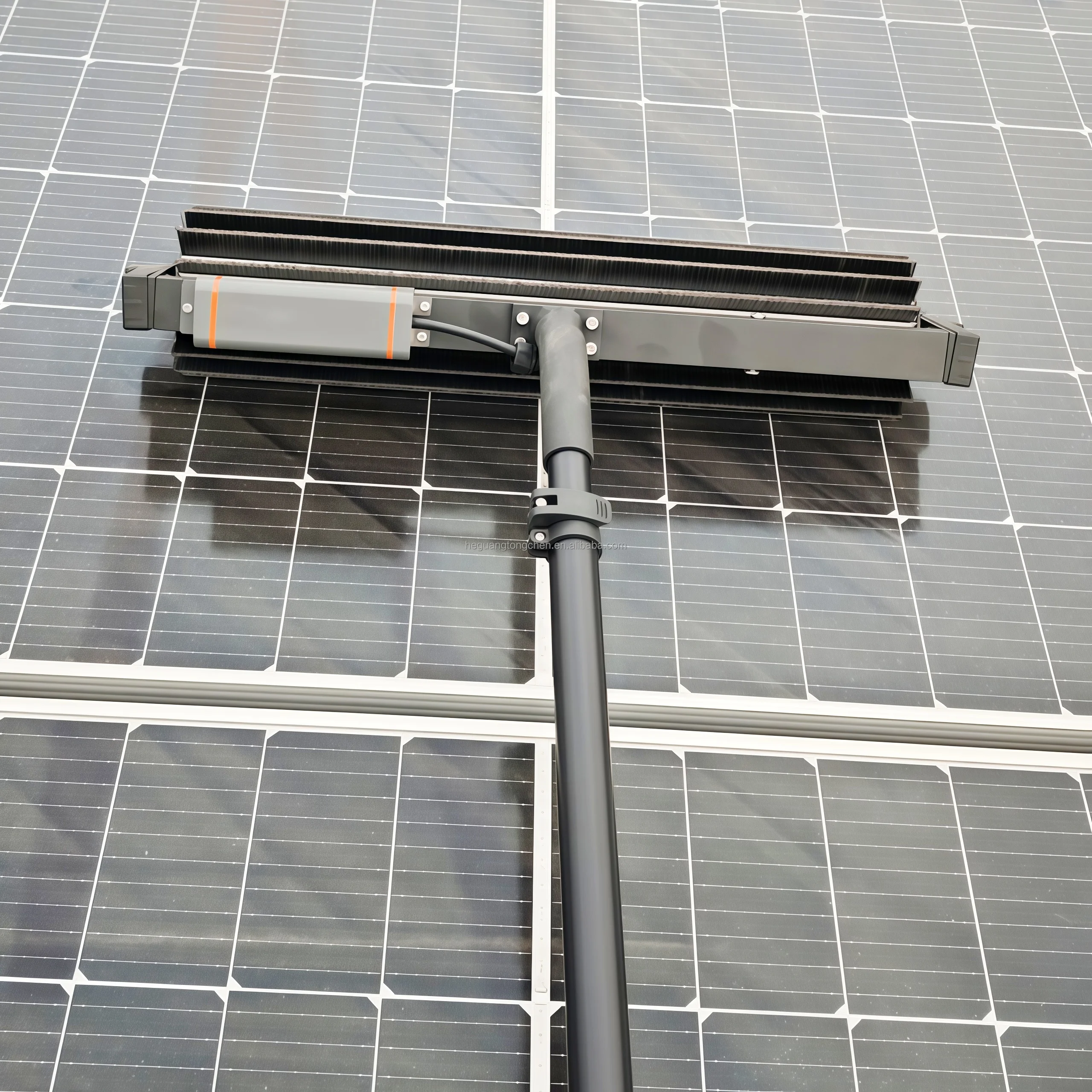 Telescopic Nylon Roof Cleaning Brush Solar Panel Cleaning Machine ...