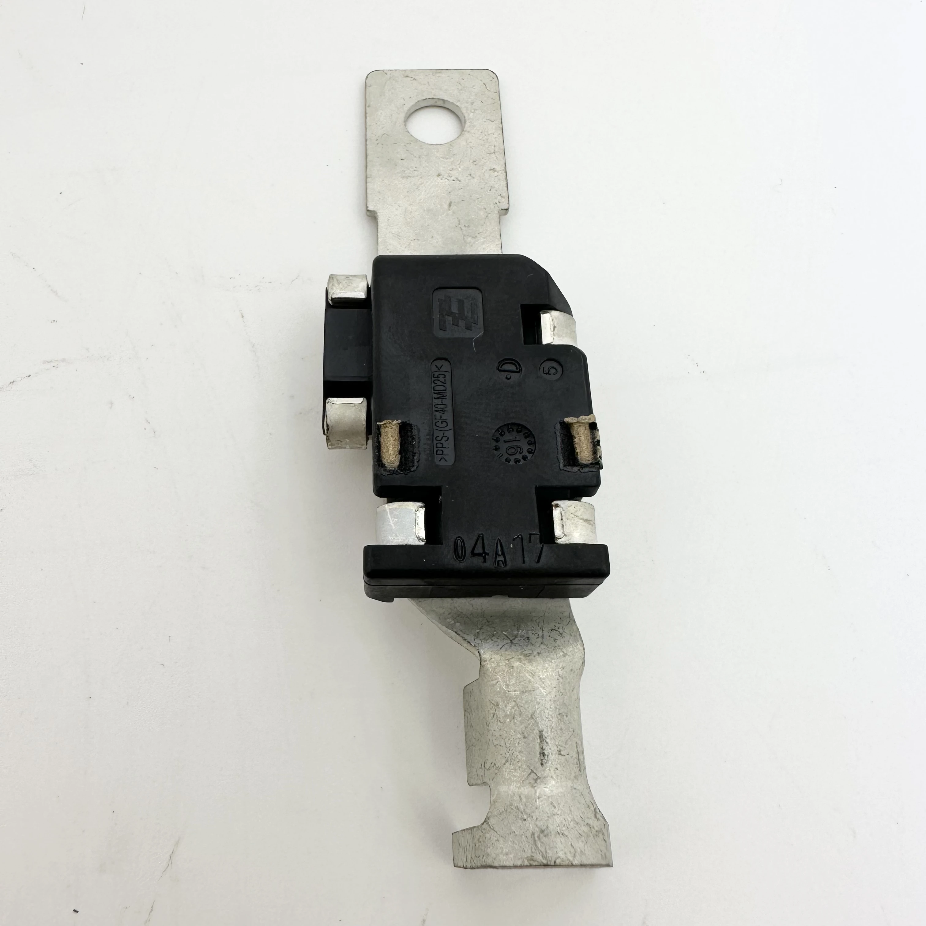 Lr033014 Lr026101 Auto Parts Battery Positive Buckle Lr026101 Lr033014 ...