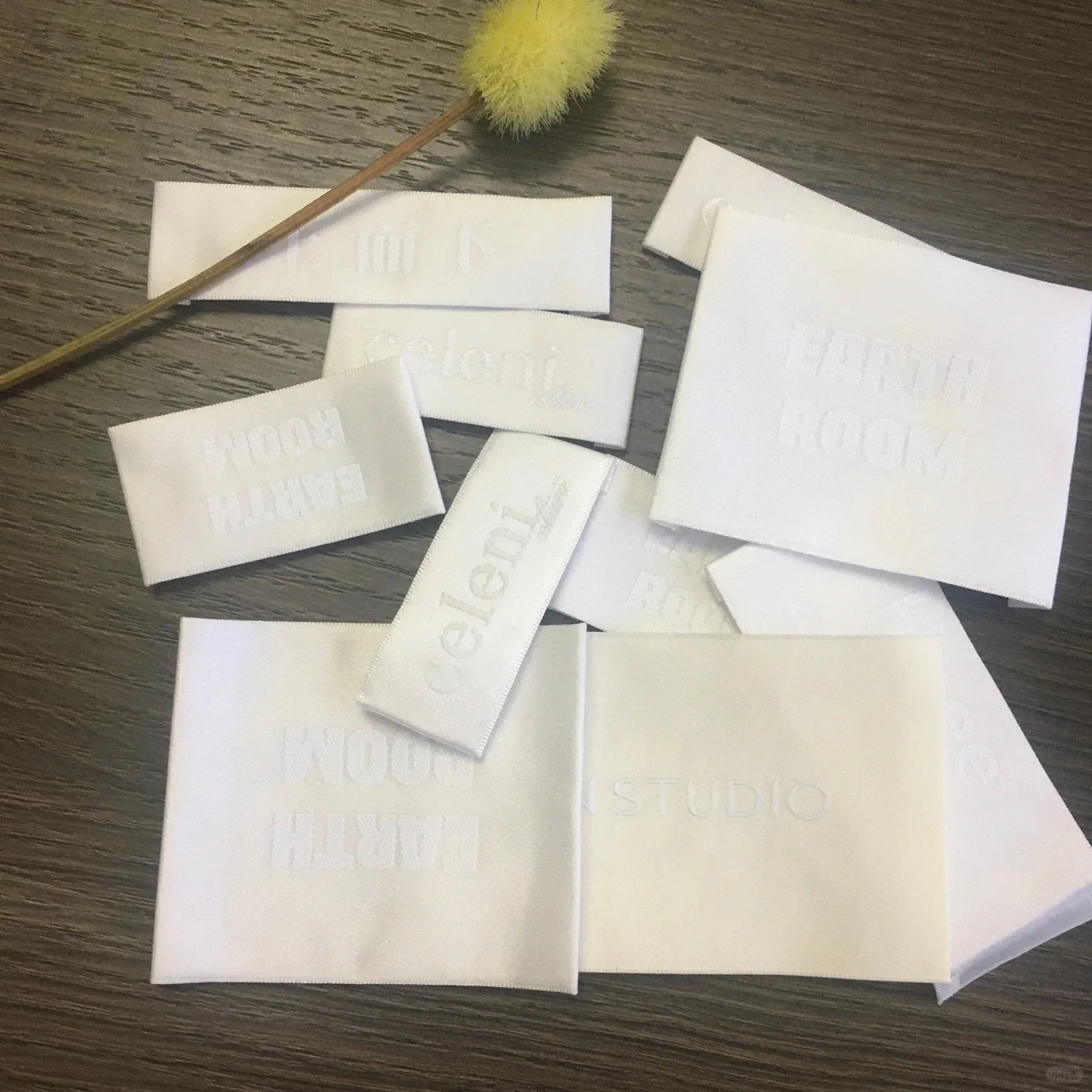 U9 Nfc Tag Woven Laundry Label Clothing Washable Woven Fabric Rfid Uhf ...