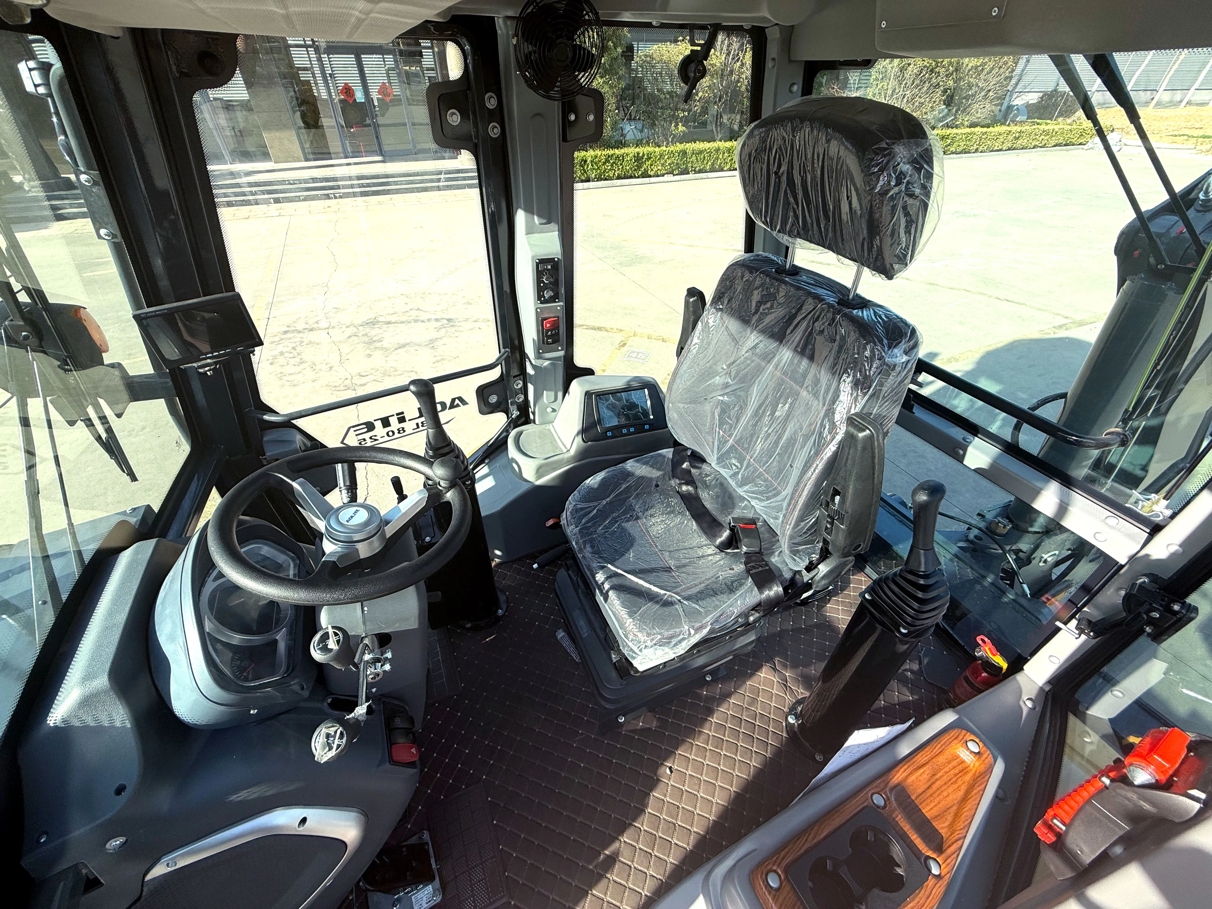 AOLITE BL80-25 Backhoe Loader - 2.5ton Earth-Moving Machinery