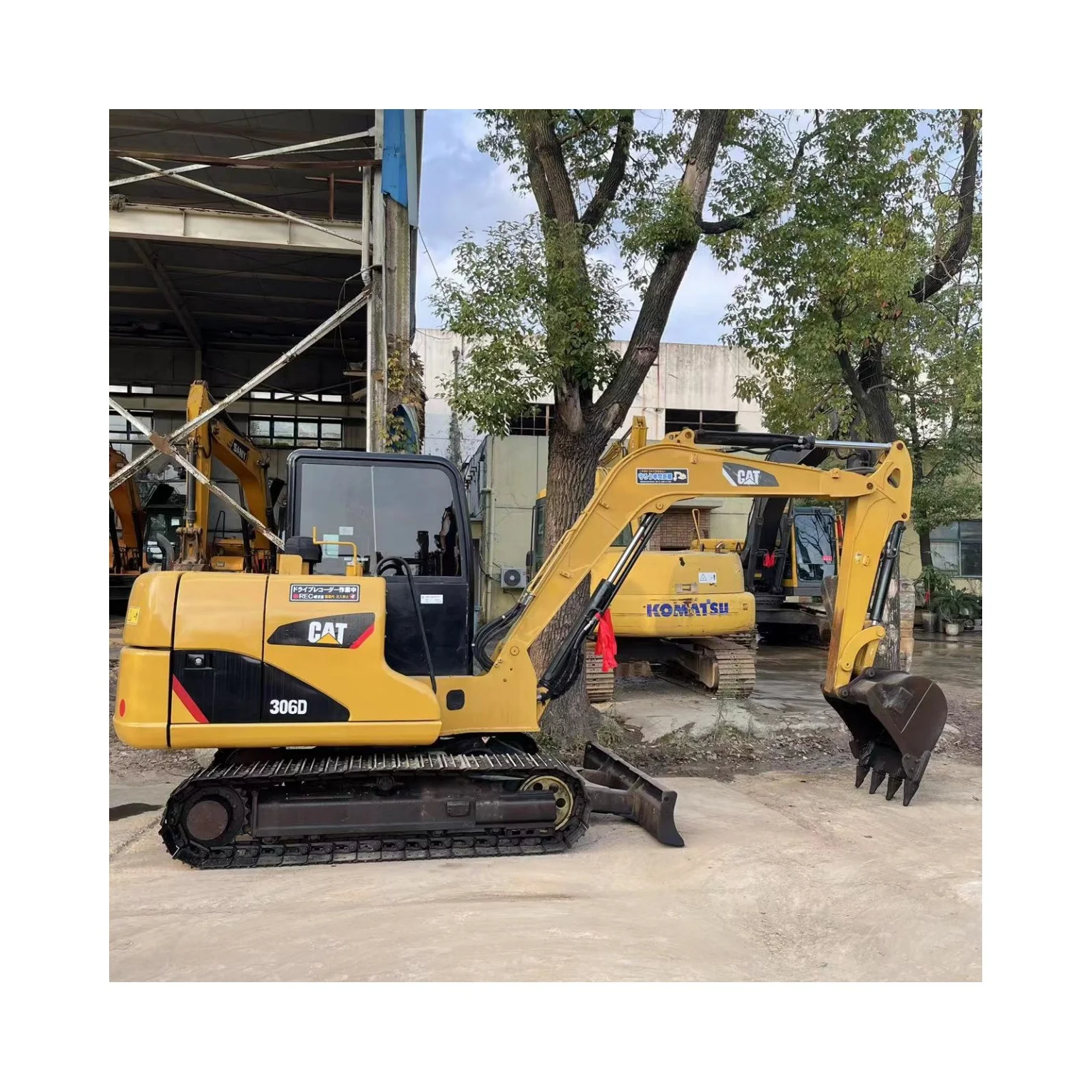 Japanese Original Used Hydraulic Crawler Mini Backhoe Excavator CAT306D ...