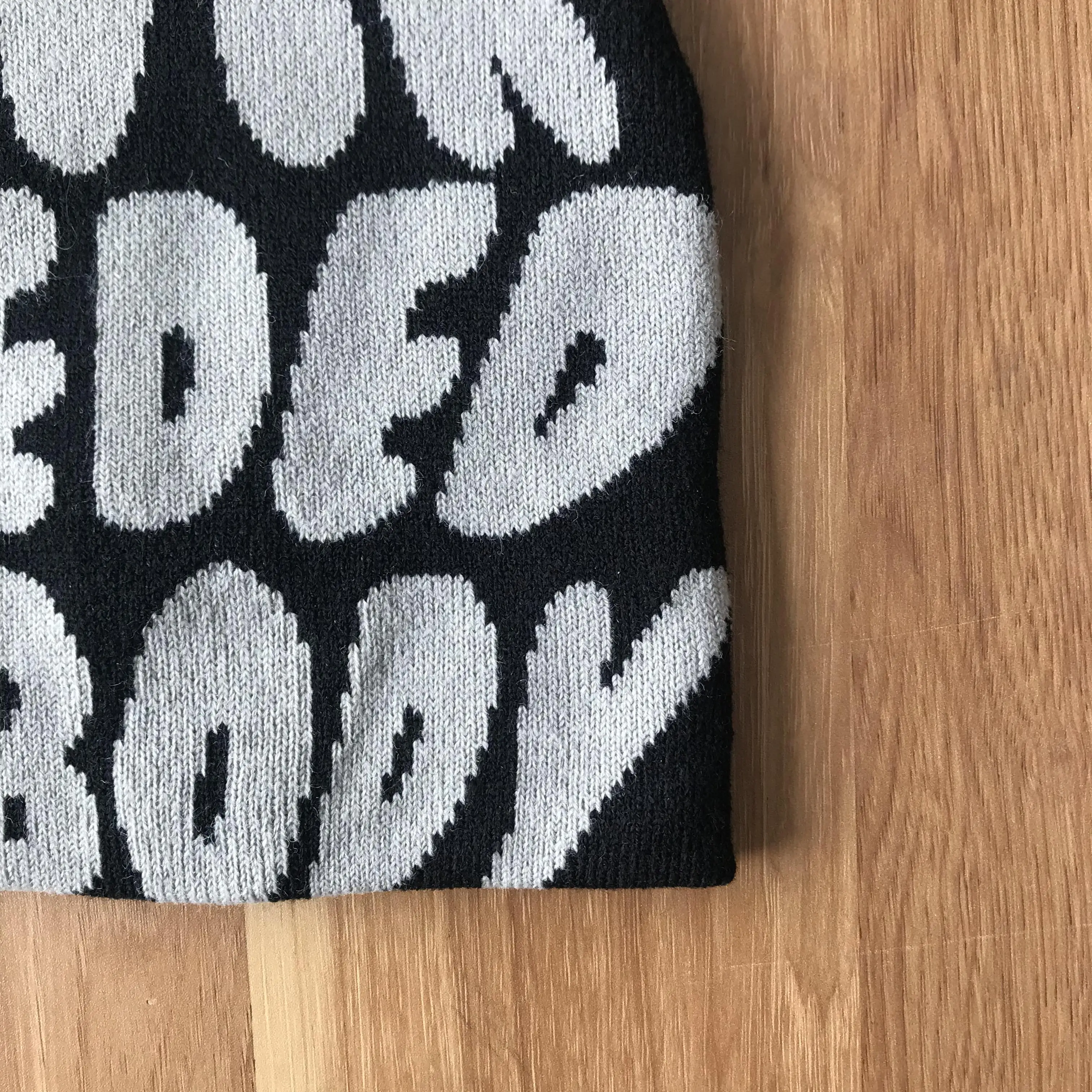 Classic New Design Jacquard Knitted Winter Acrylic Beanie Puff Print ...