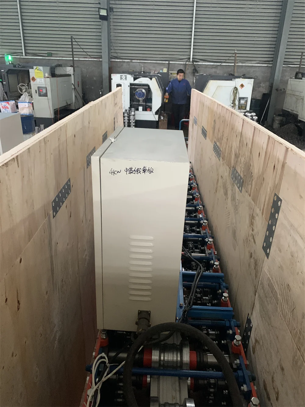 Automatic Metal Steel Fencing Roll Forming Making Machine /fence Sheet ...