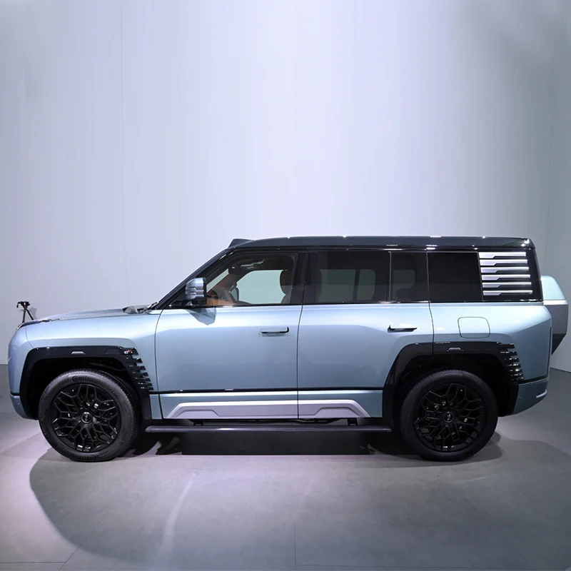 Hot Selling New 2023 Byd Yangwang U8 Car 1000km Hybrid Electric Cars - Buy Byd Yangwang U8,Byd ...