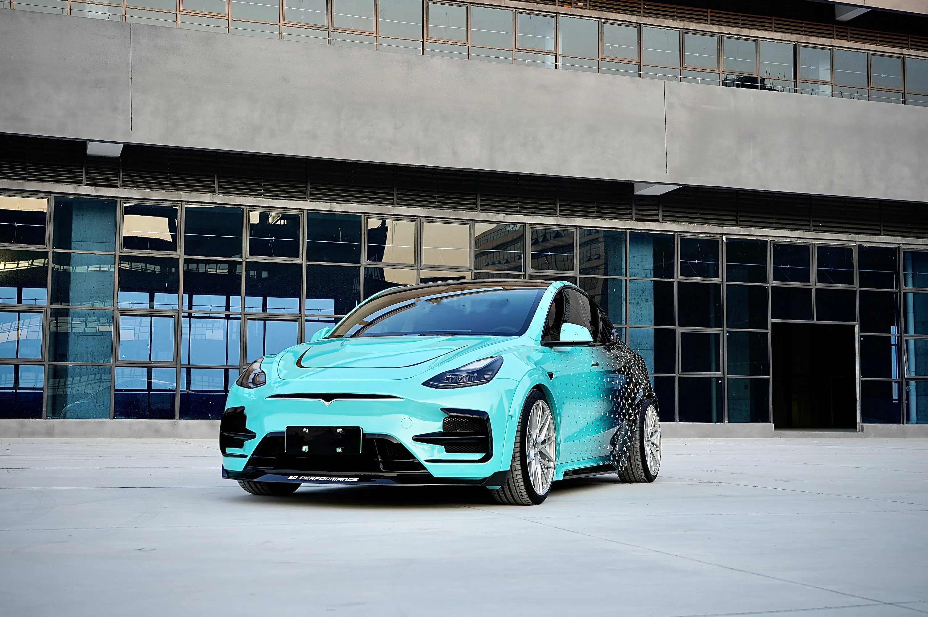 Tesla Model Y Body Kit - SD Style Bumper Diffuser Spoiler