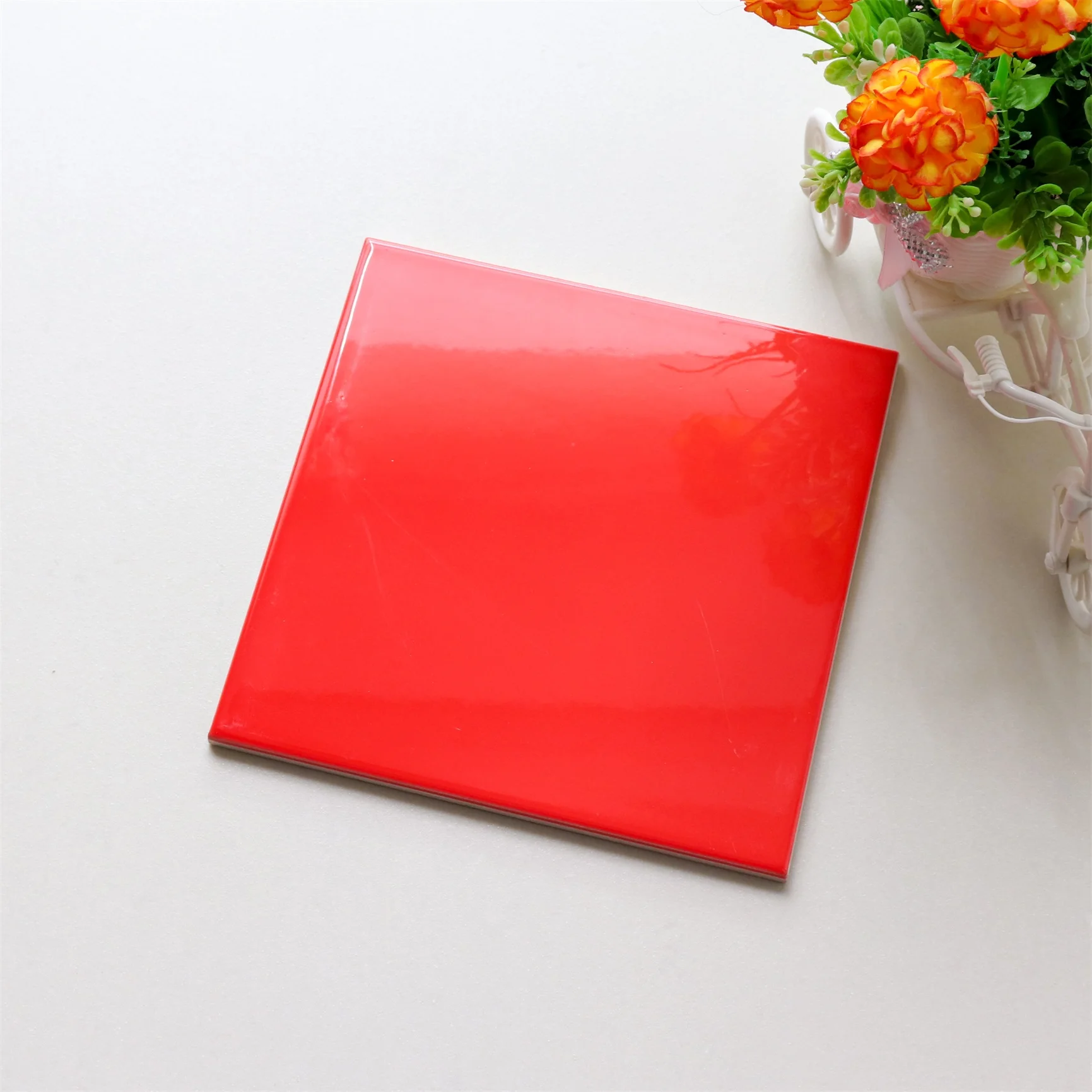 150x150 Red Color Glossy Ceramic Tiles for Bath & Kitchen
