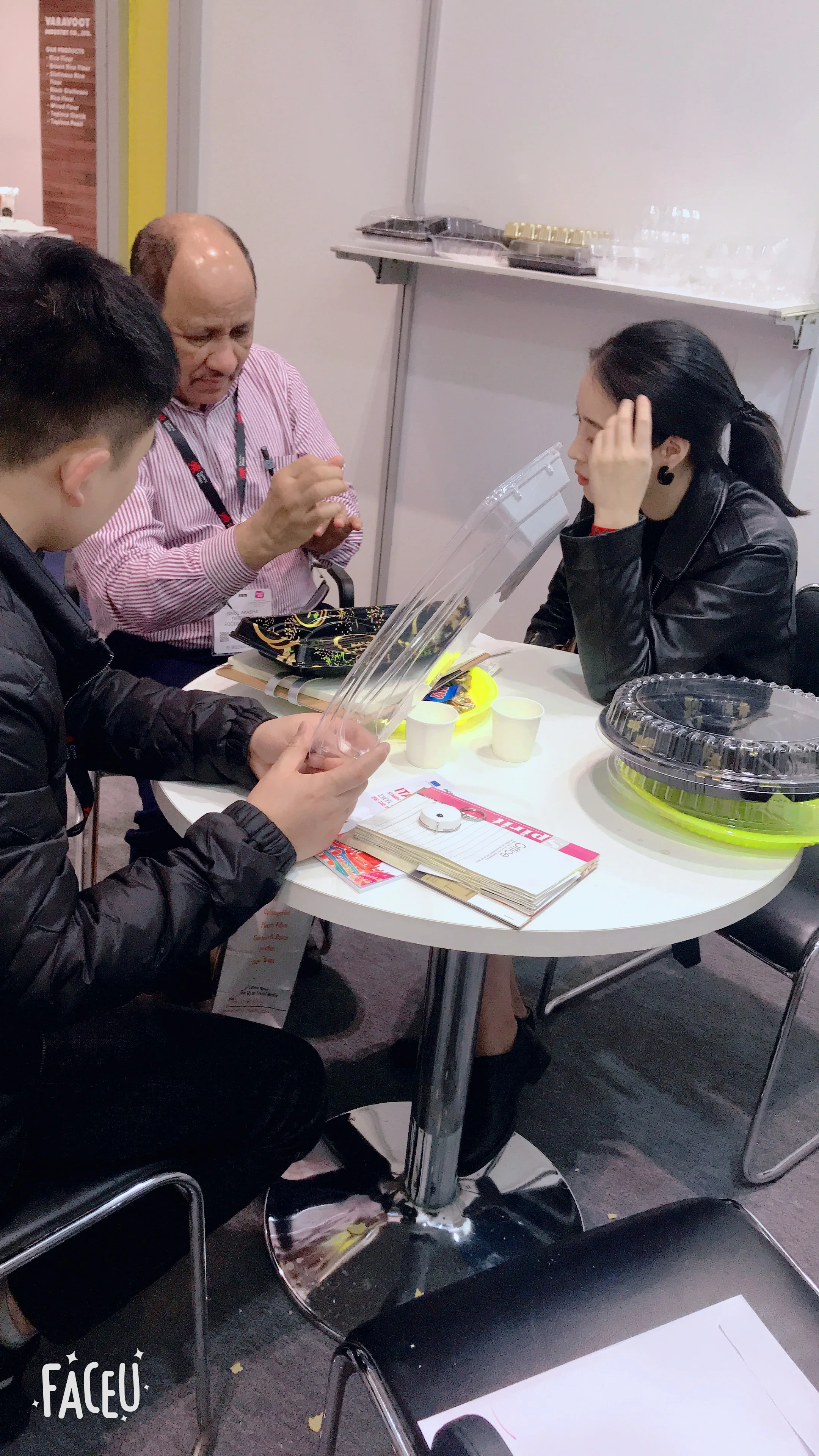 Eco-friendly Disposable Chicken Roaster - High Dome Lid