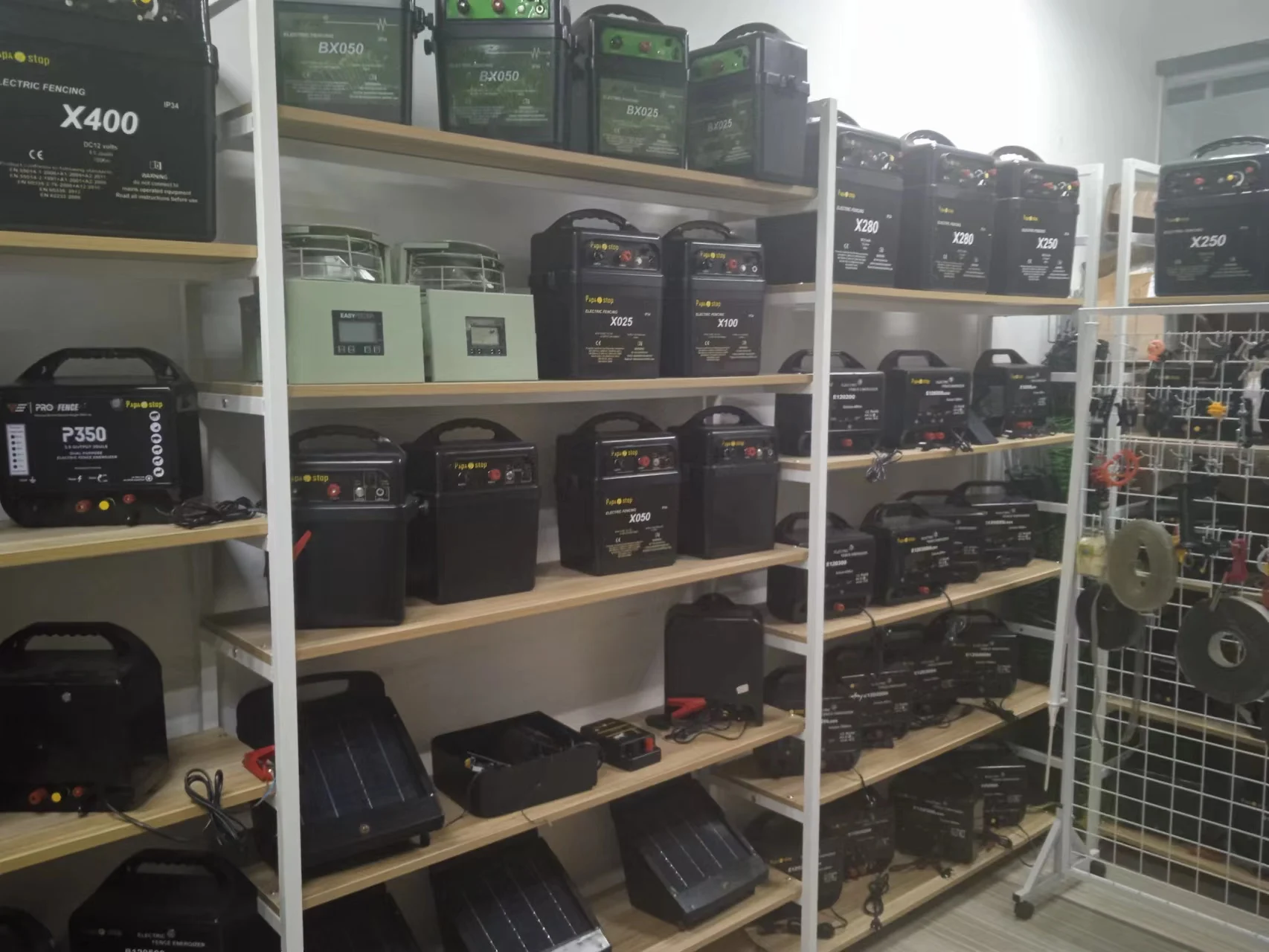 Elephant Fence Energizer Electric Fence Joule 3 Joule 1 Joule 0.5 - Buy ...