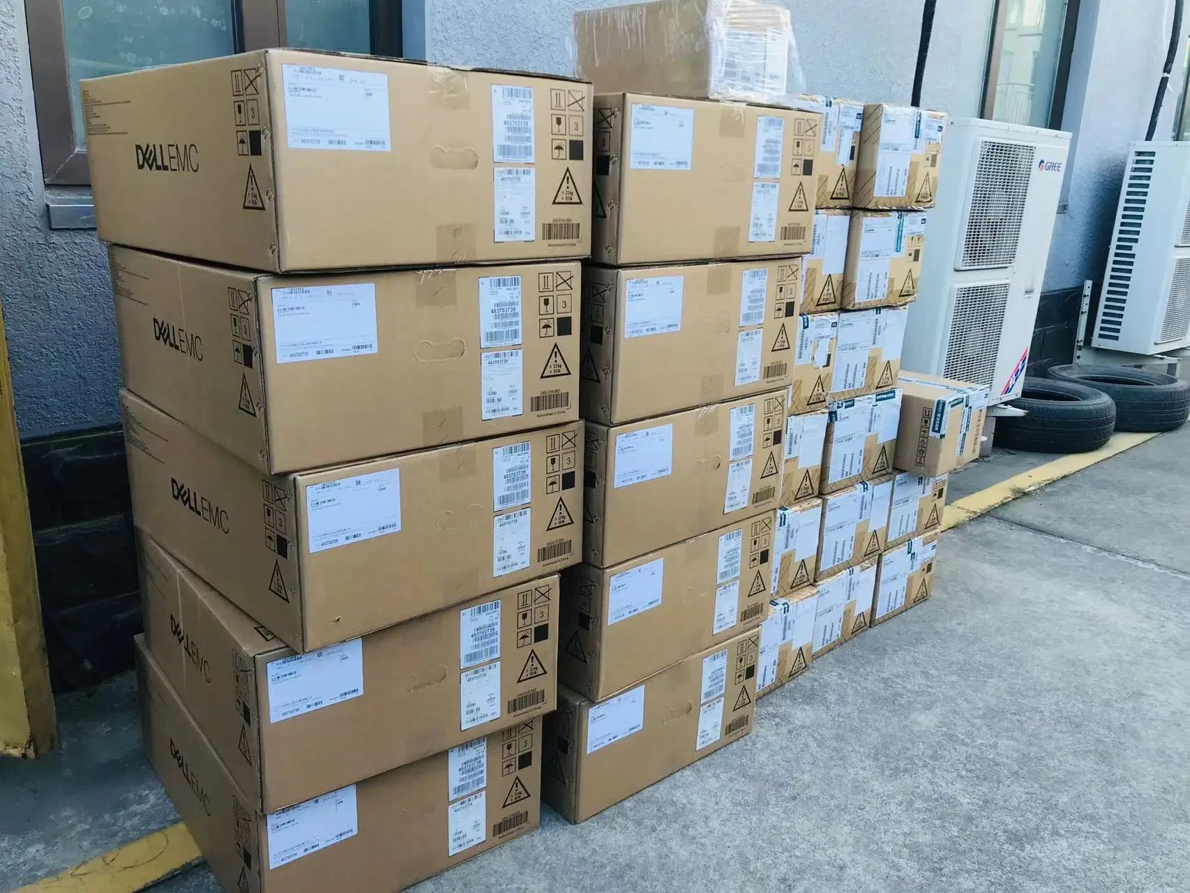 EMC UNITY 3U 15x3.5 DAE - Reliable Hard Disk Tray Solutions