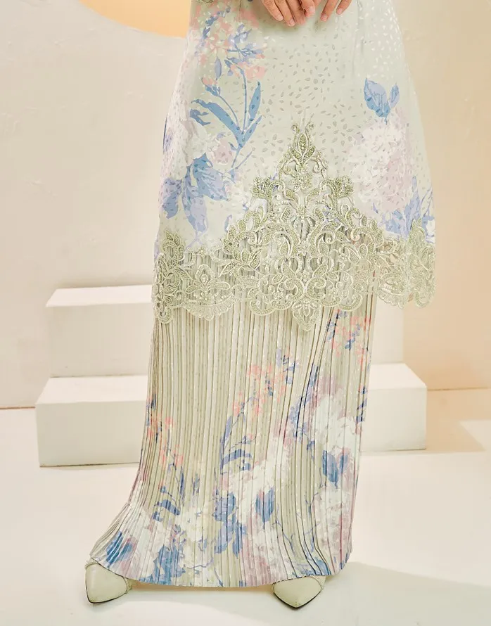 SIPO Eid New Design Floral Border Checkered Baju Kurung