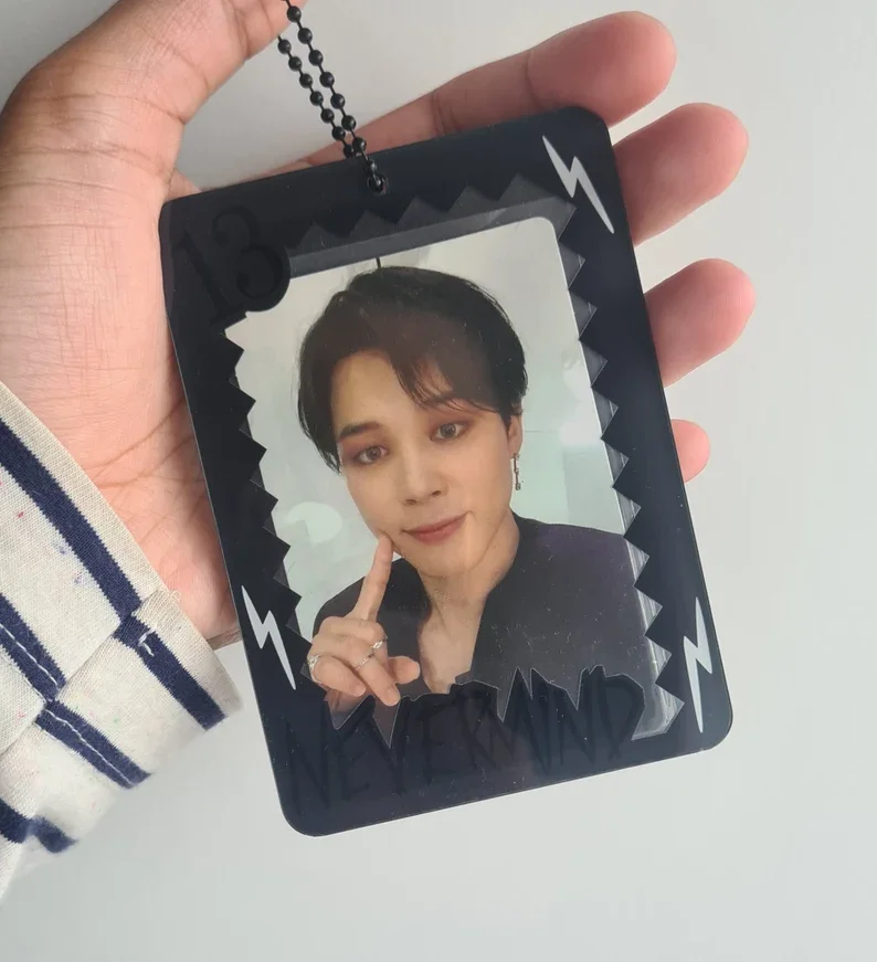 Custom Kpop Acrylic Photocard Holder Keychain - Cute & Collectible