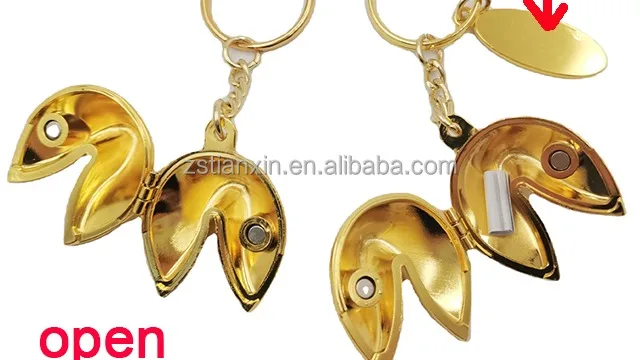 High Quality Gold Color 3d Lucky Fortune Cookie Horseshoe Key Chain ...