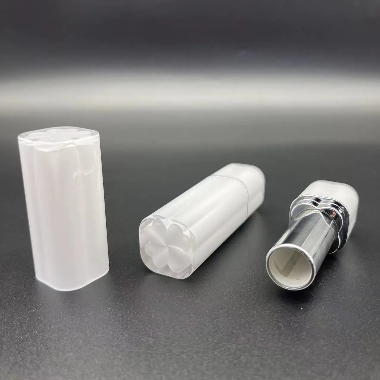 Cosmetic Ps Material Fillable Luxury Lip Balm Tube Lipstick Tube ...