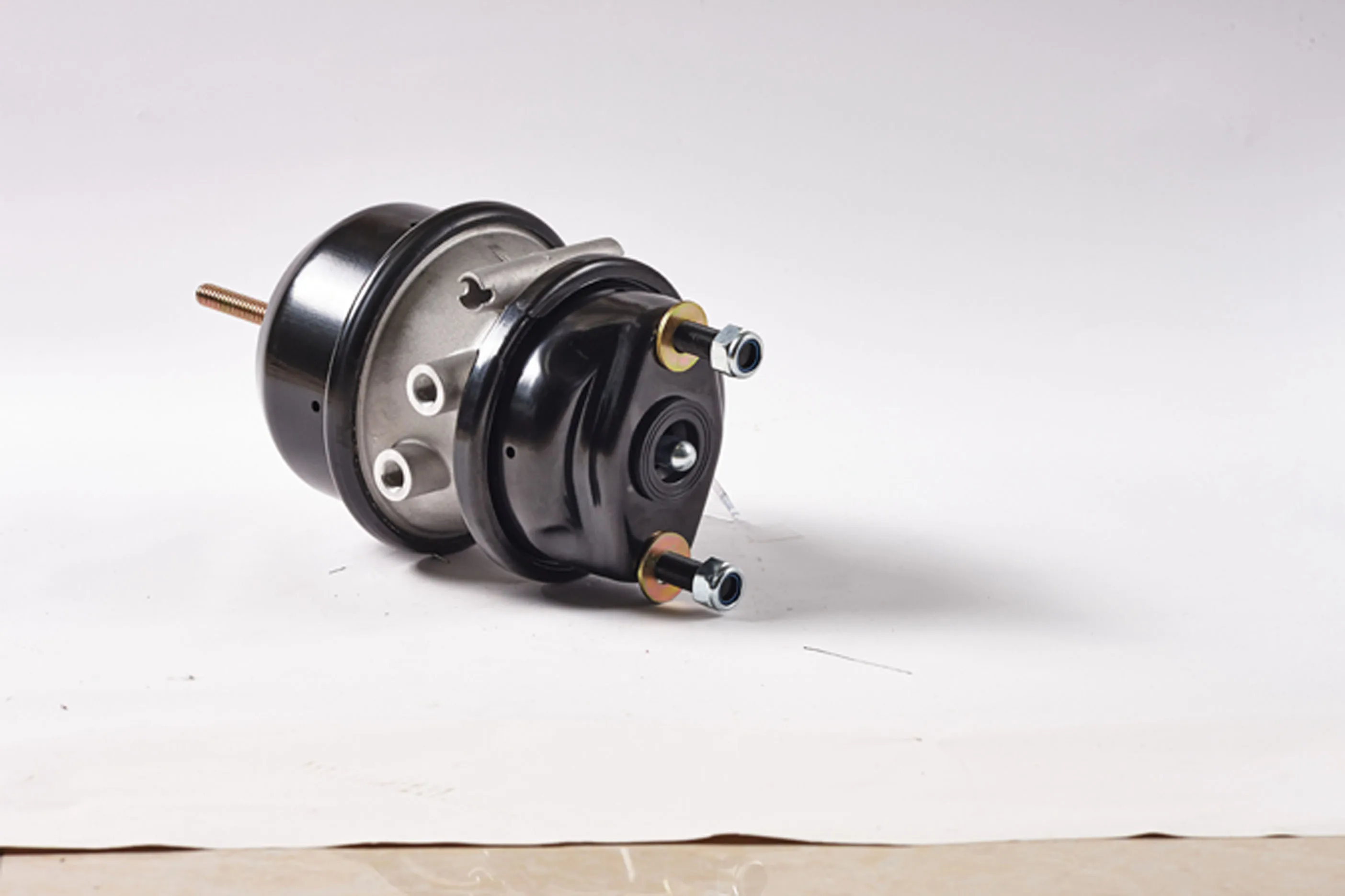 Truck Spare Parts Dubai Sd93002 Brake Chamber For Trucks Brake Chamber ...