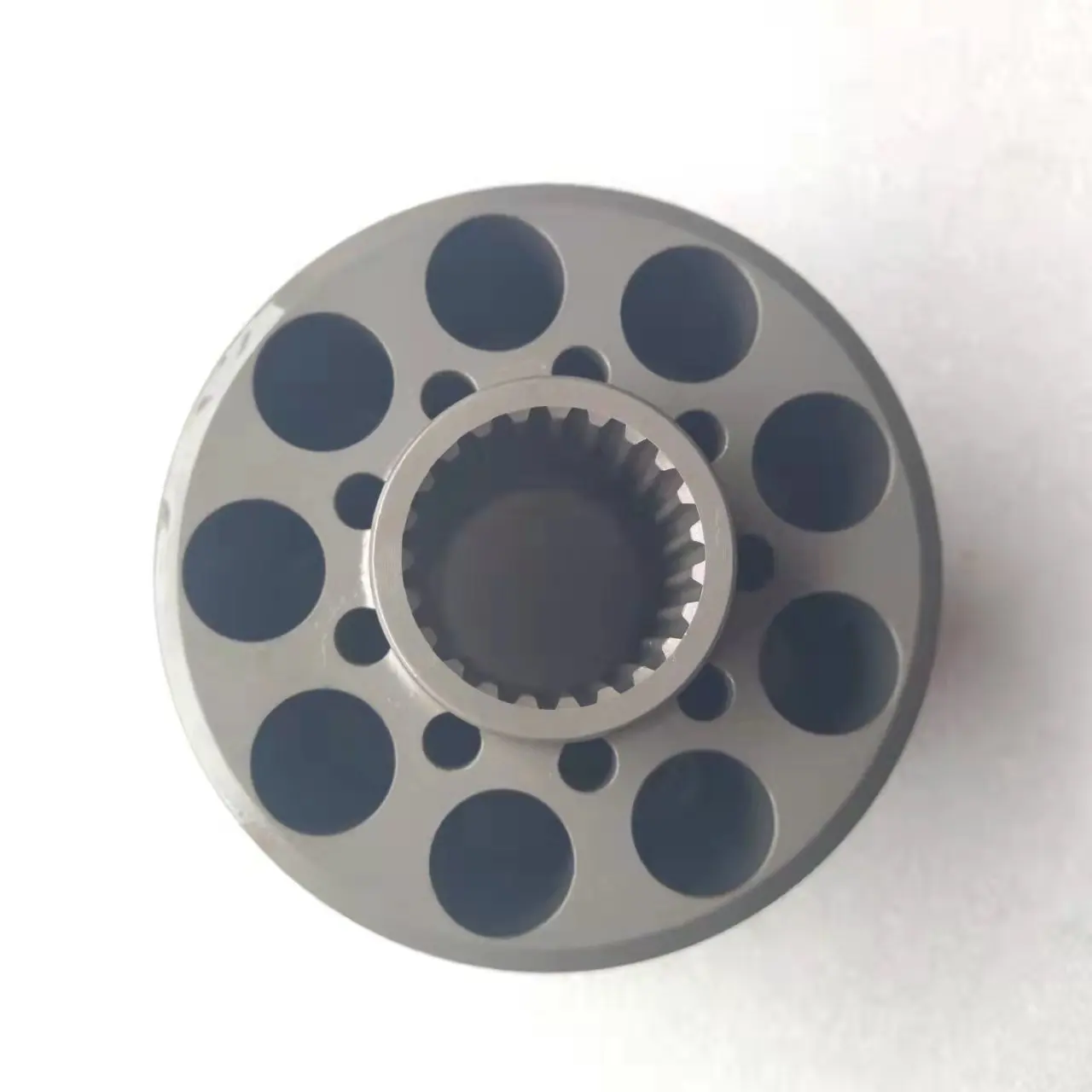 Psvd2-17e Cylinder Block Valve Plate Swash Plate Piston Excavator Parts ...