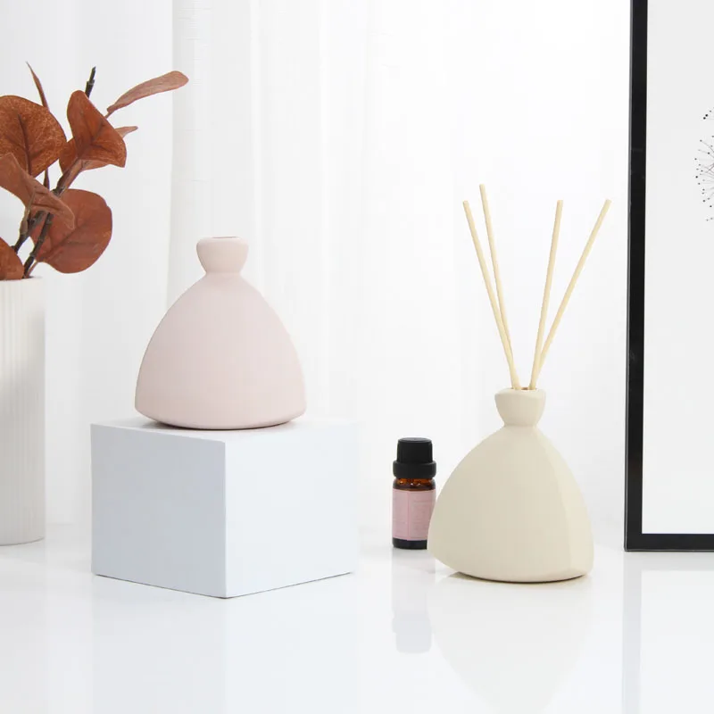 180ml Ceramic Reed Diffuser Bottle - Modern Luxury Home Decor