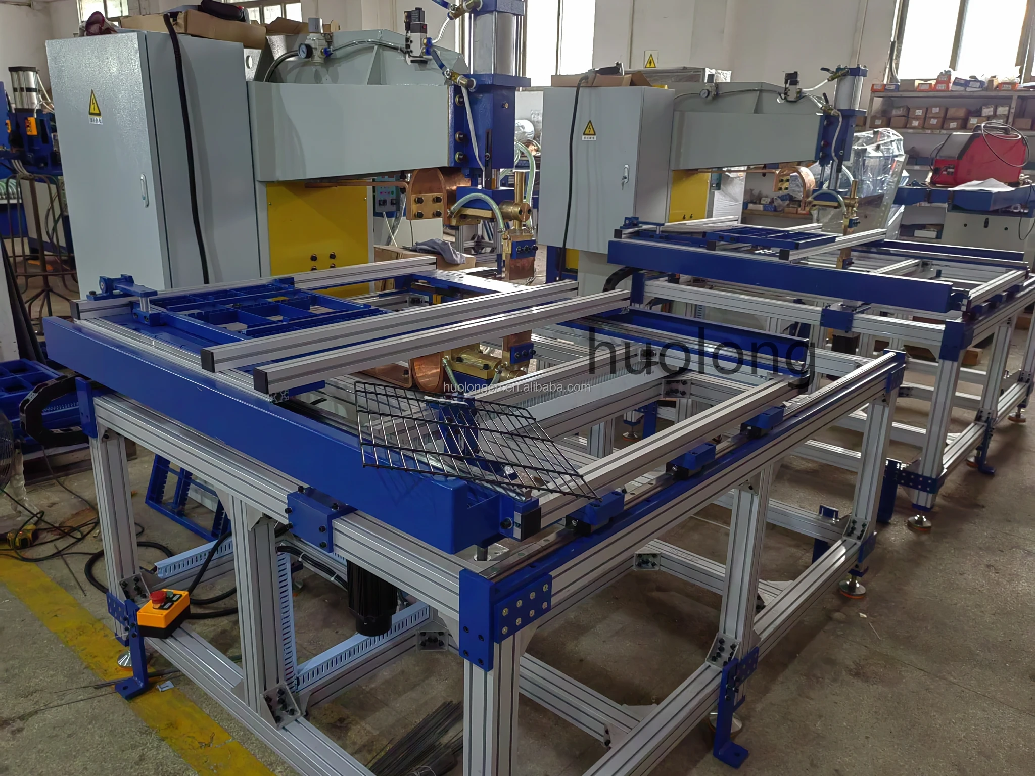 XY Axis Automatic Row Welding Stainless Steel Wire Basket Frame Wire ...