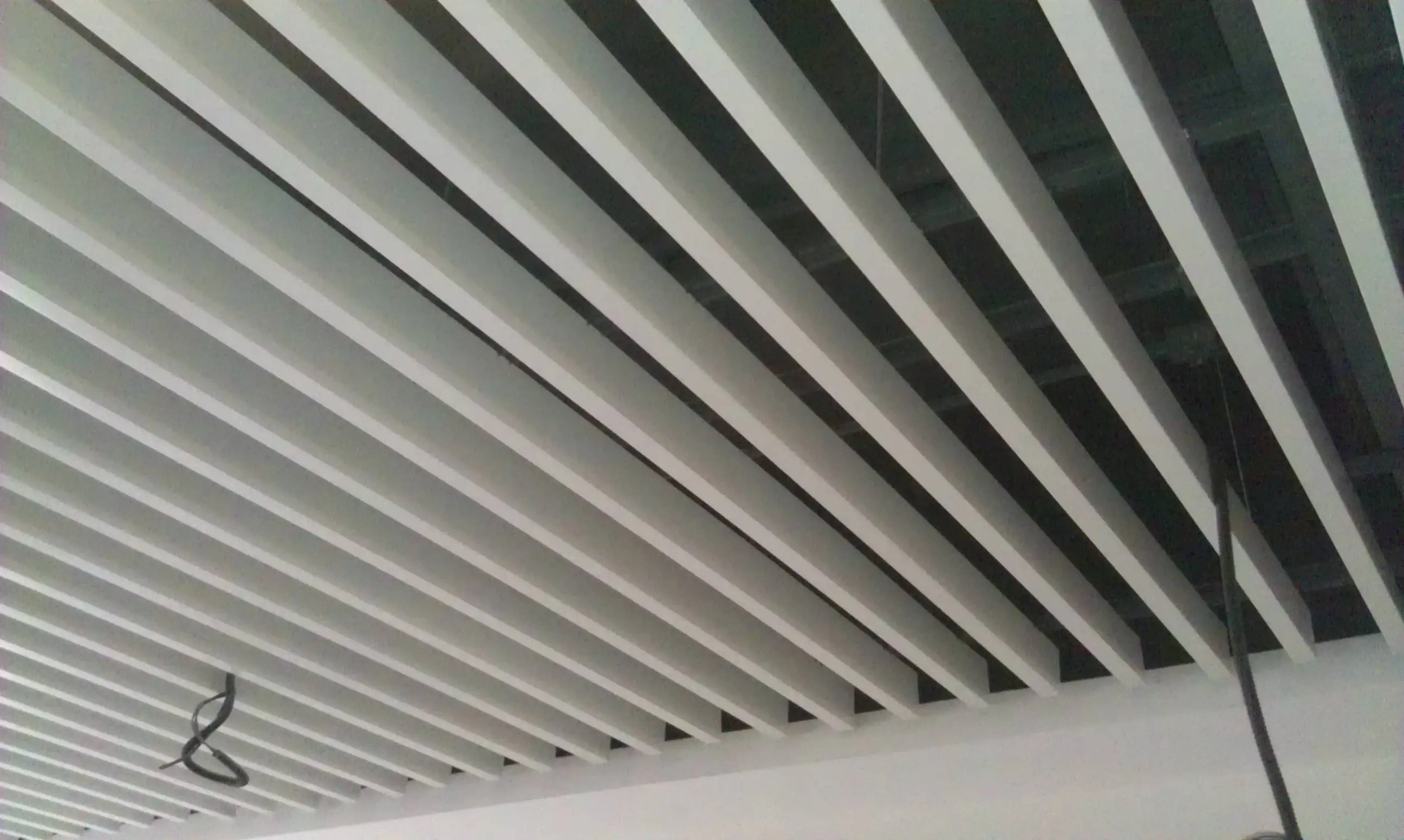 Curved Baffle Ceiling Batten Wall Cladding - Buy Curved Batten Ceiling ...