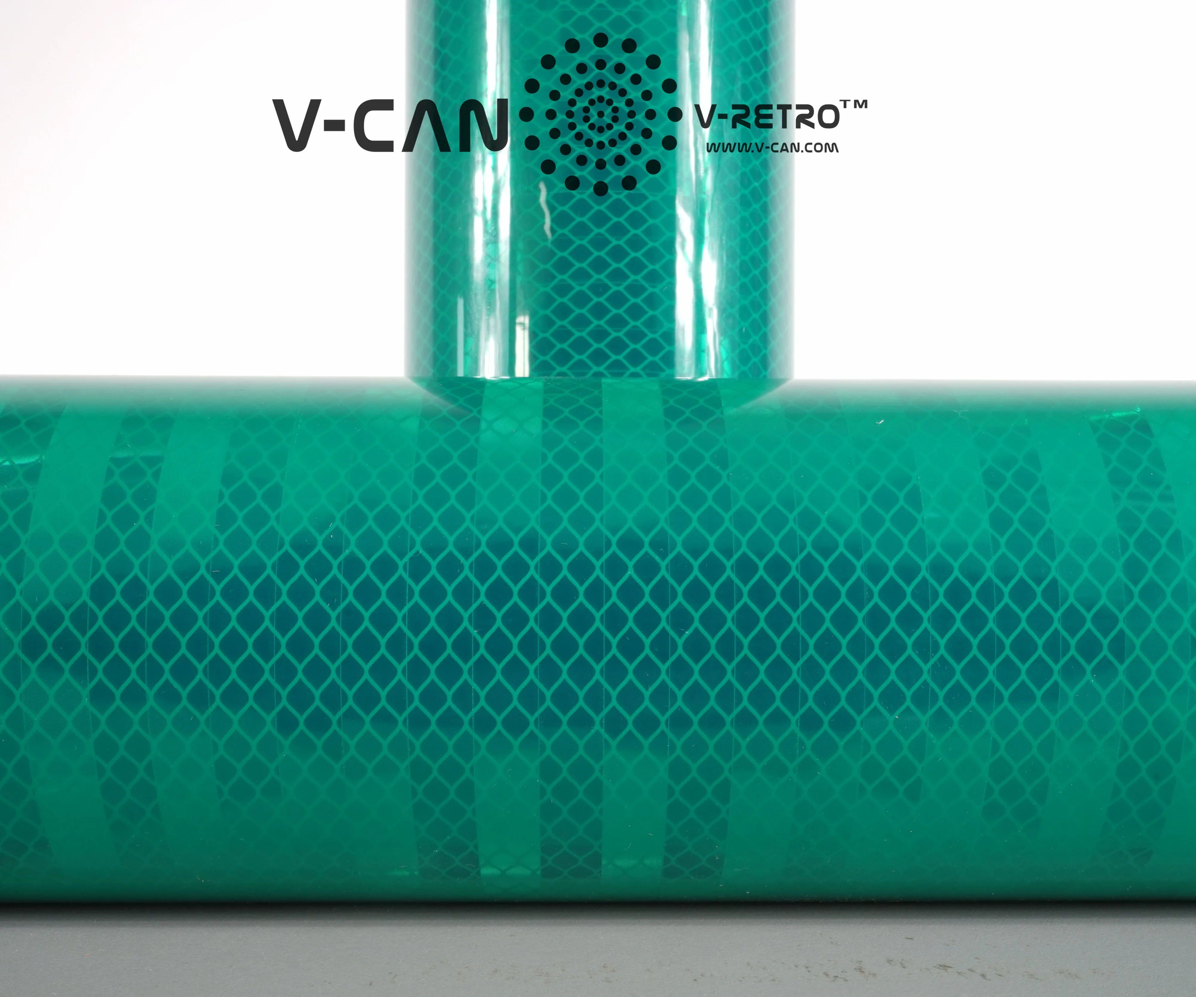 Retro Reflective Traffic Color Sheeting - ASTM D 4956 Type VIII